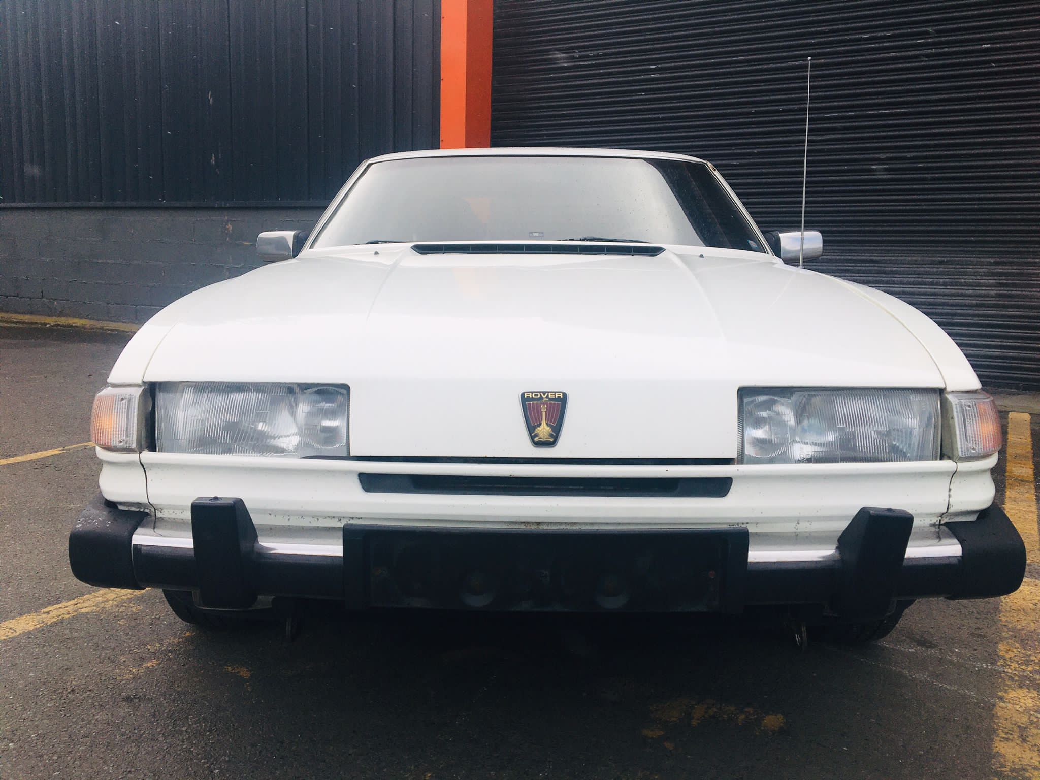 Lot 103 - 1981 Rover SD1 3500 Vanden Plas