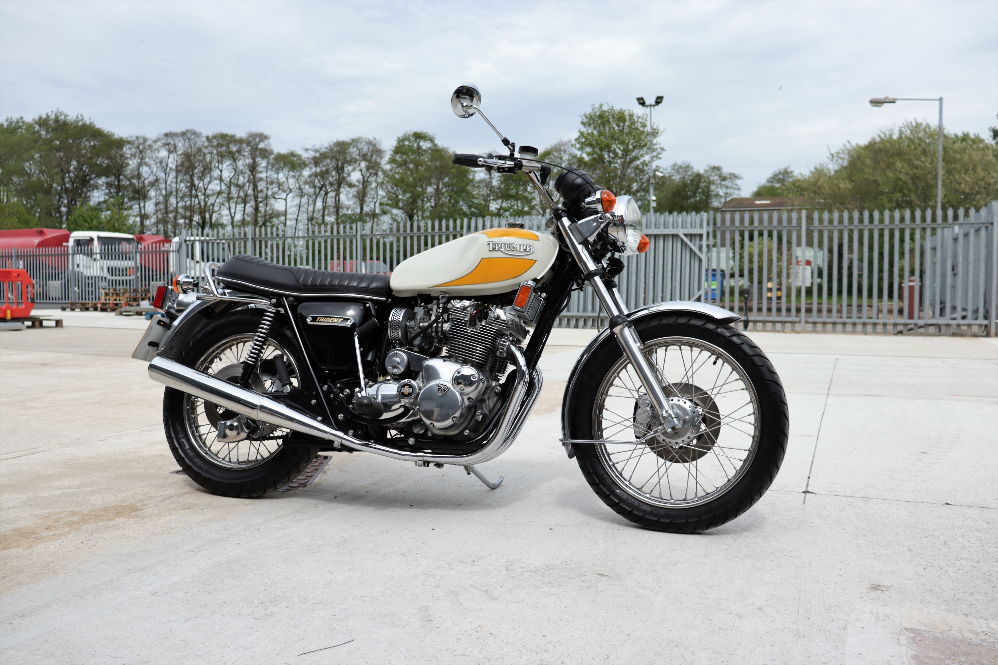 Lot 346 - 1975 Triumph T160 Trident