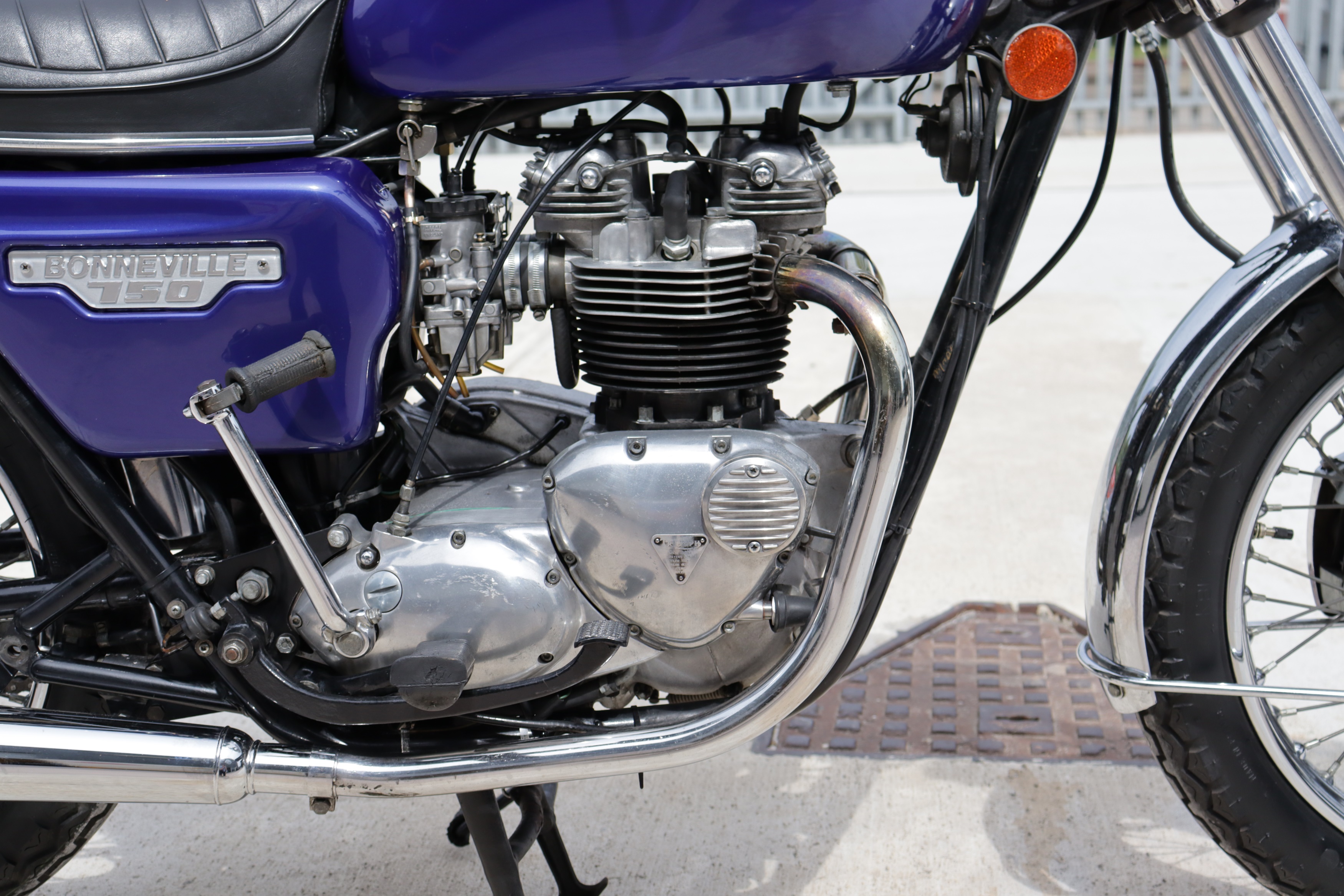 Lot 363 - 1979 Triumph T140 Bonneville