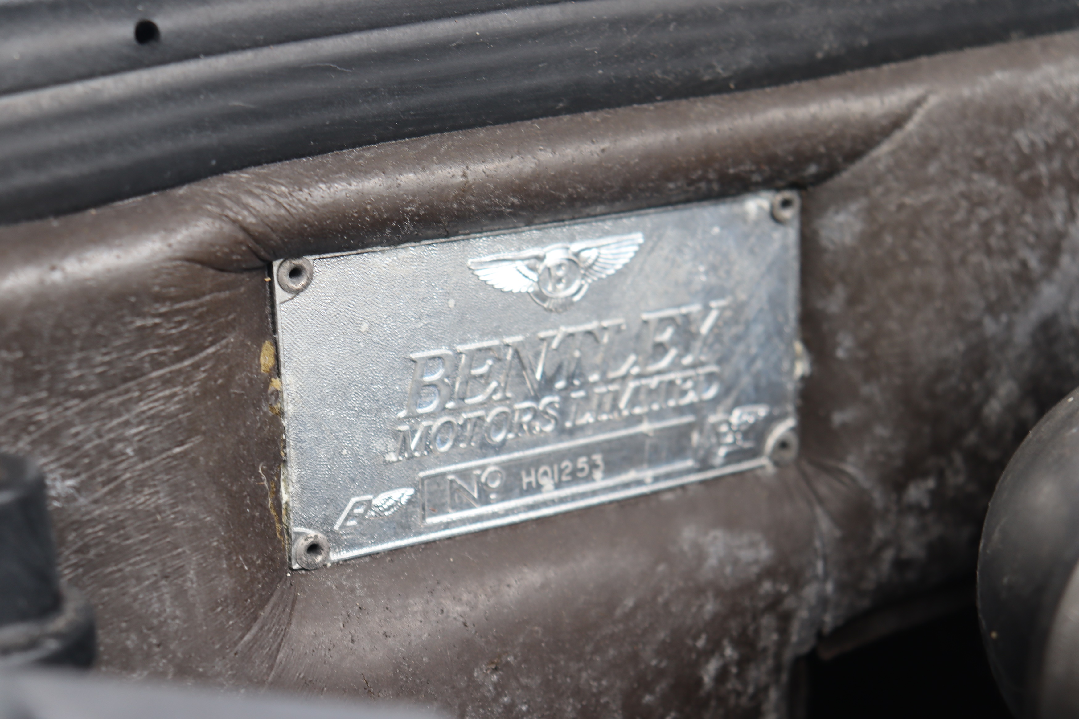 Lot 124 - 1998 Bentley Arnage Green Label