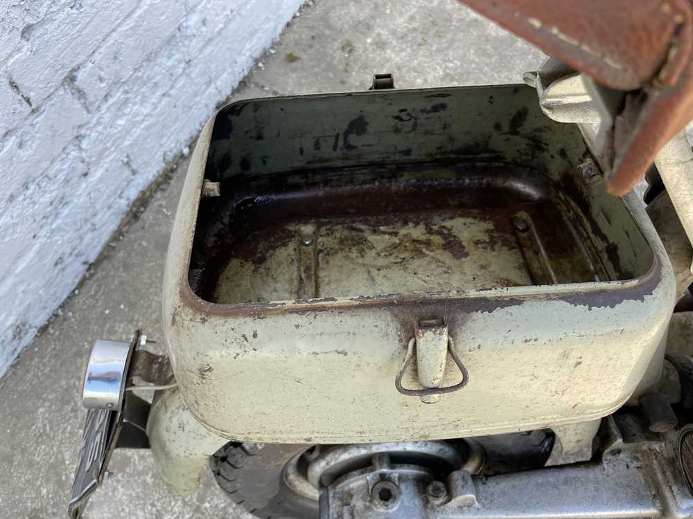 Lot 109 - 1953 Lambretta Model E