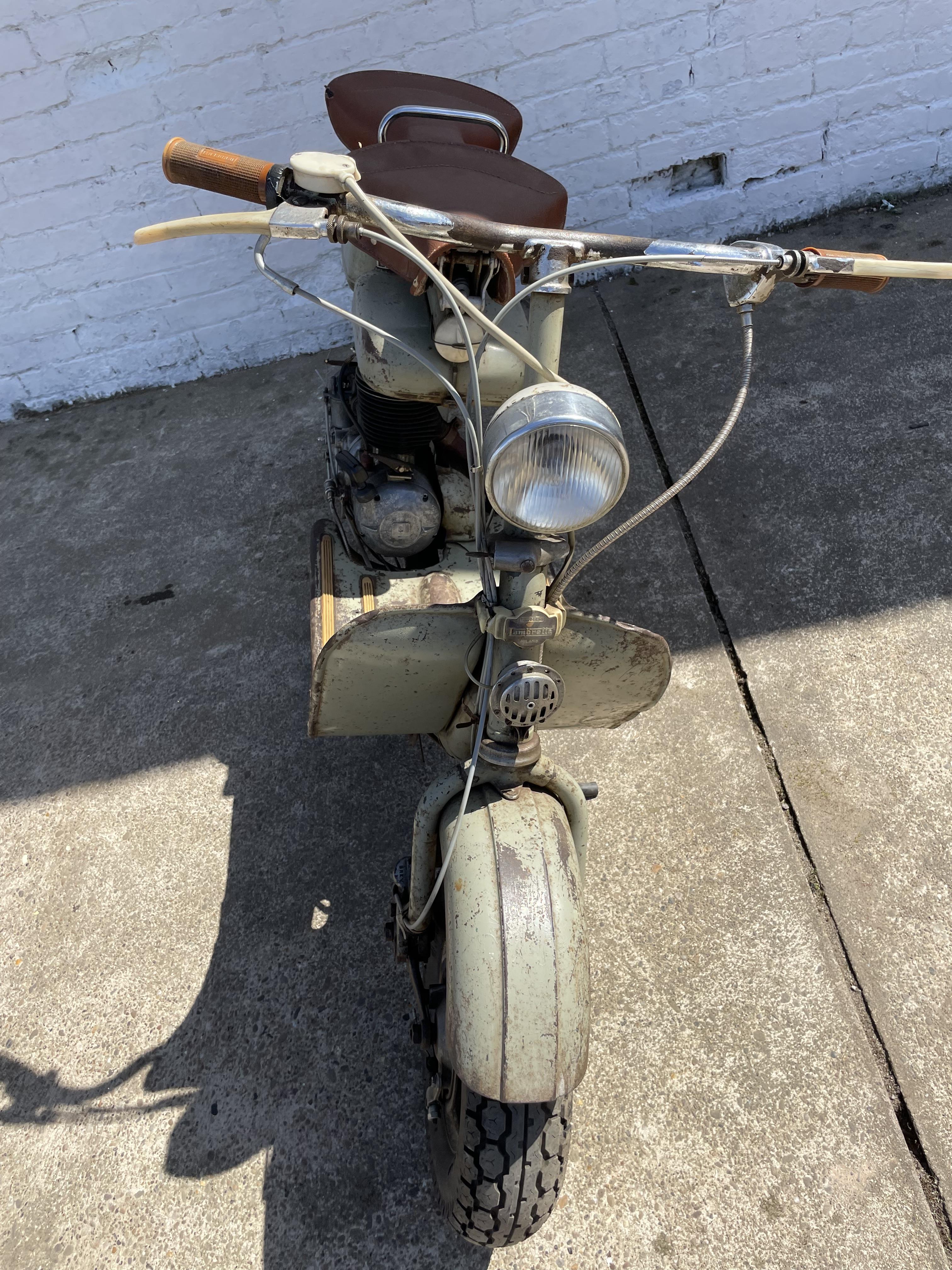 Lot 109 - 1953 Lambretta Model E