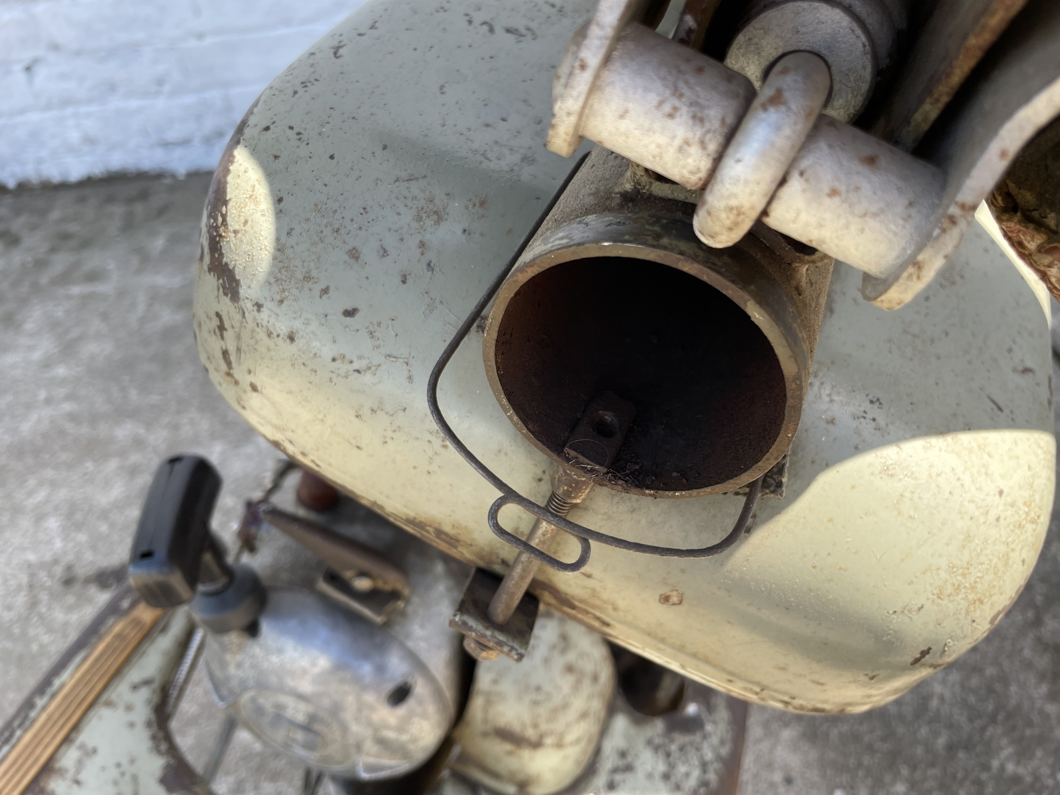 Lot 109 - 1953 Lambretta Model E