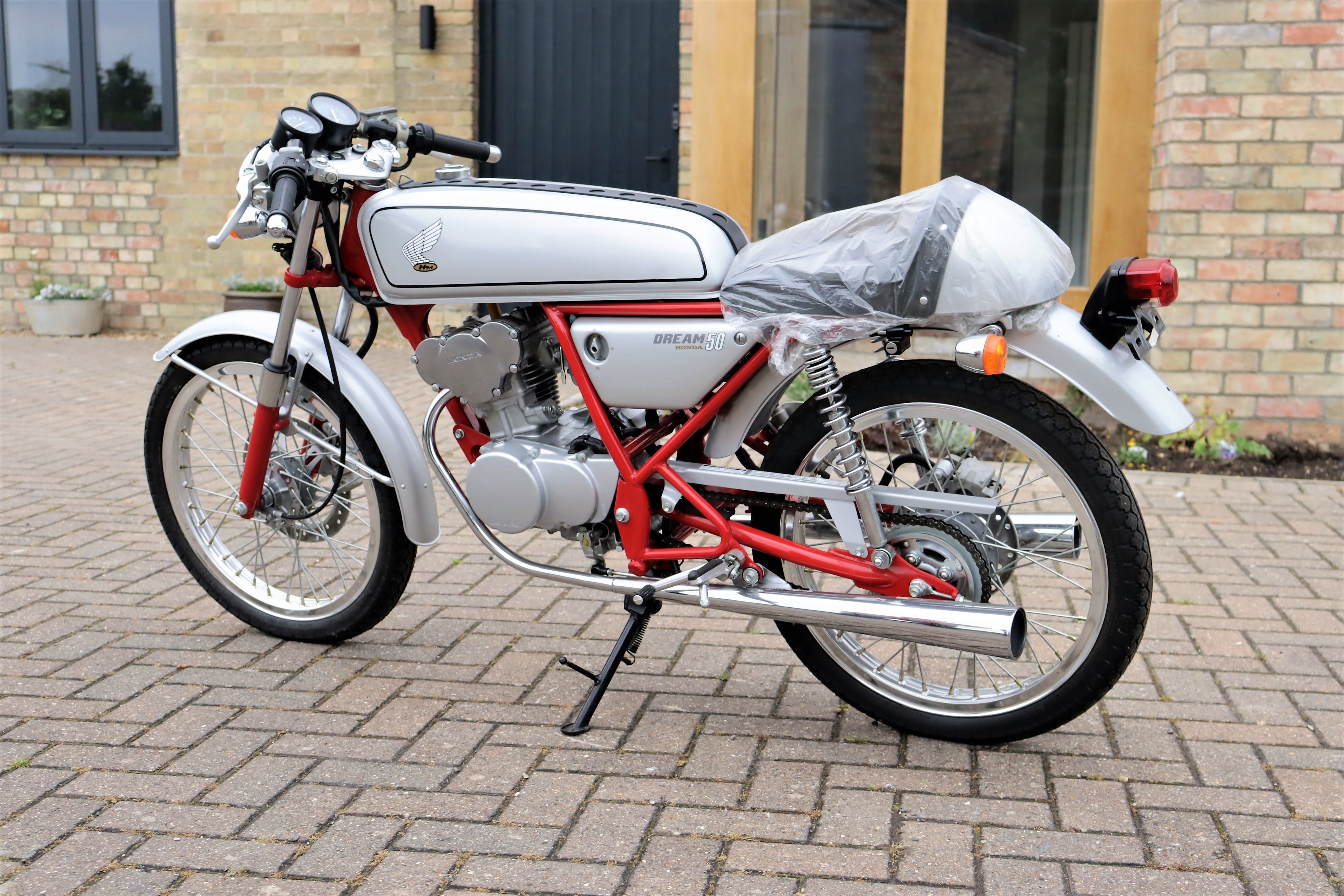 Lot 270 - 1997 Honda Dream 50