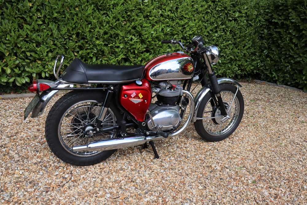 Lot 294 - 1968 BSA A65 Thunderbolt