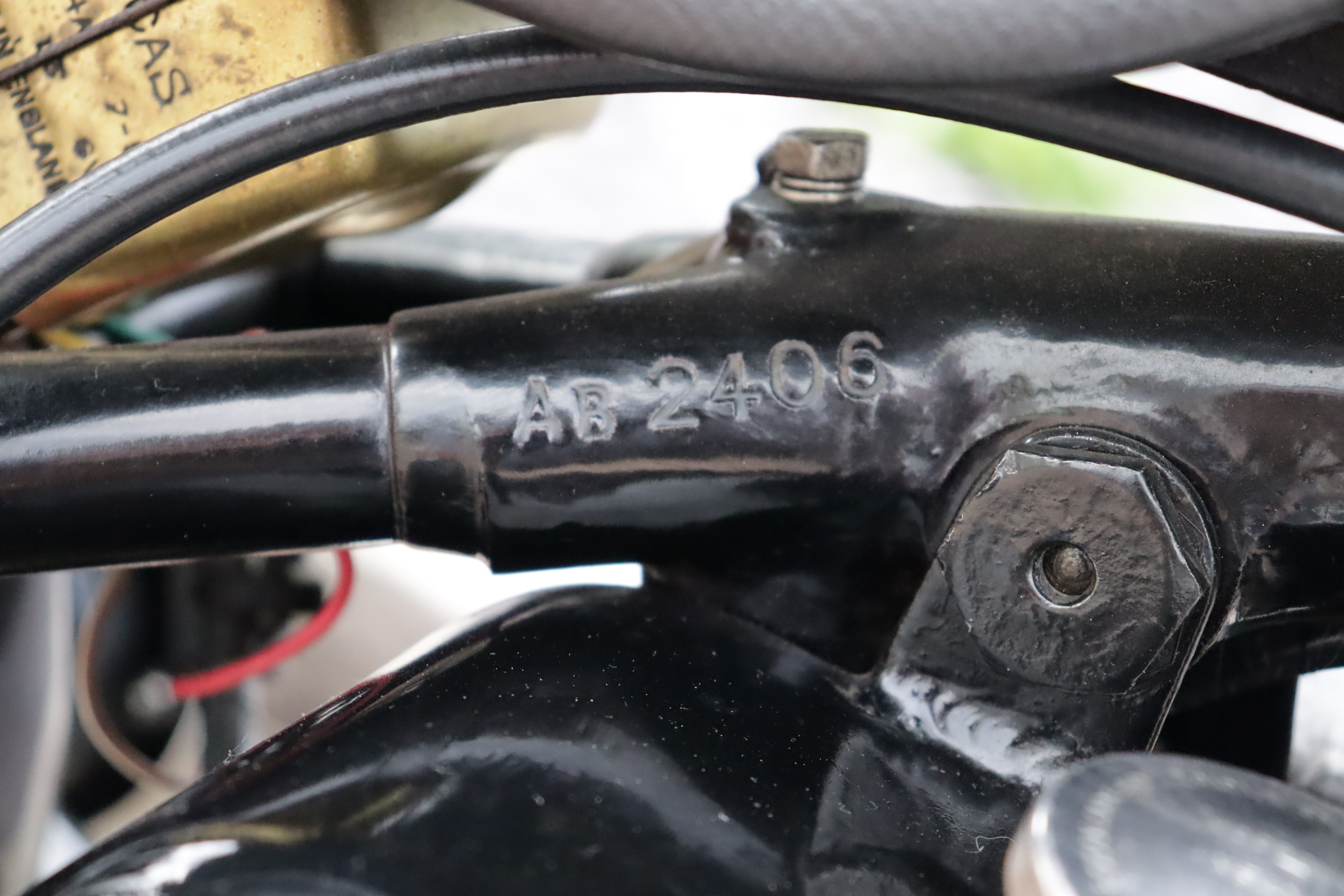 Lot 201 - 1950 Ariel 350 NG