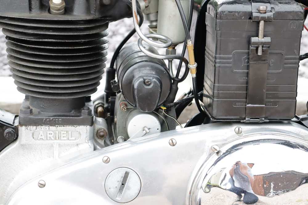 Lot 201 - 1950 Ariel 350 NG
