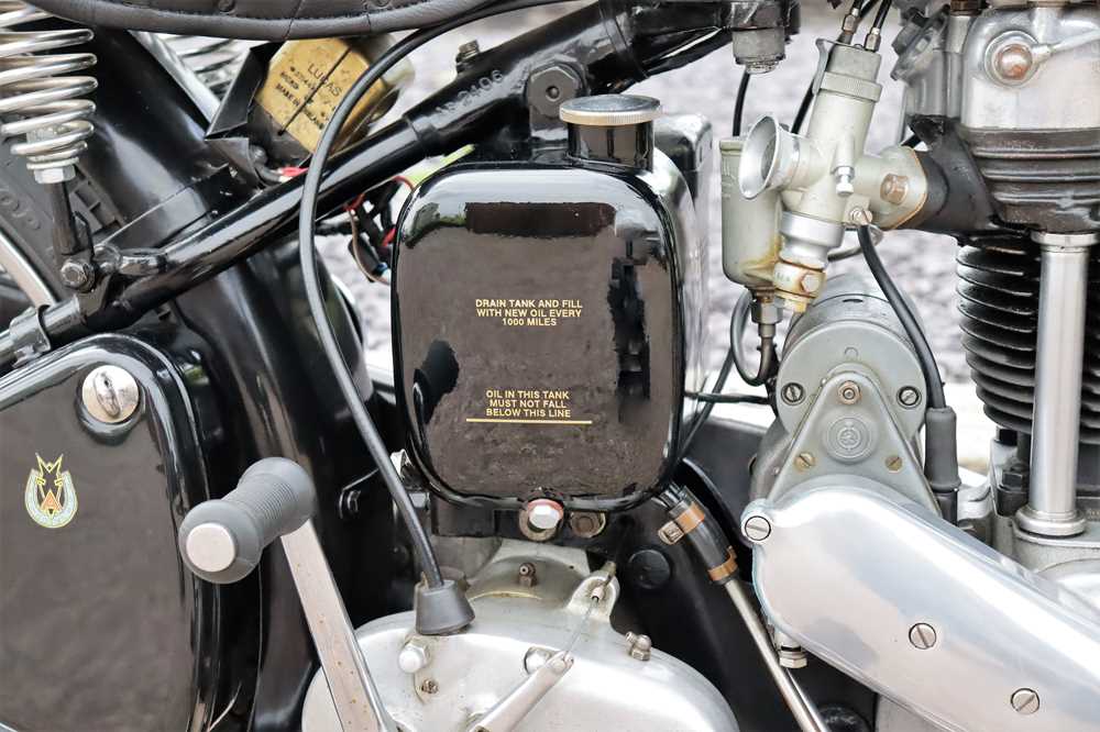 Lot 201 - 1950 Ariel 350 NG