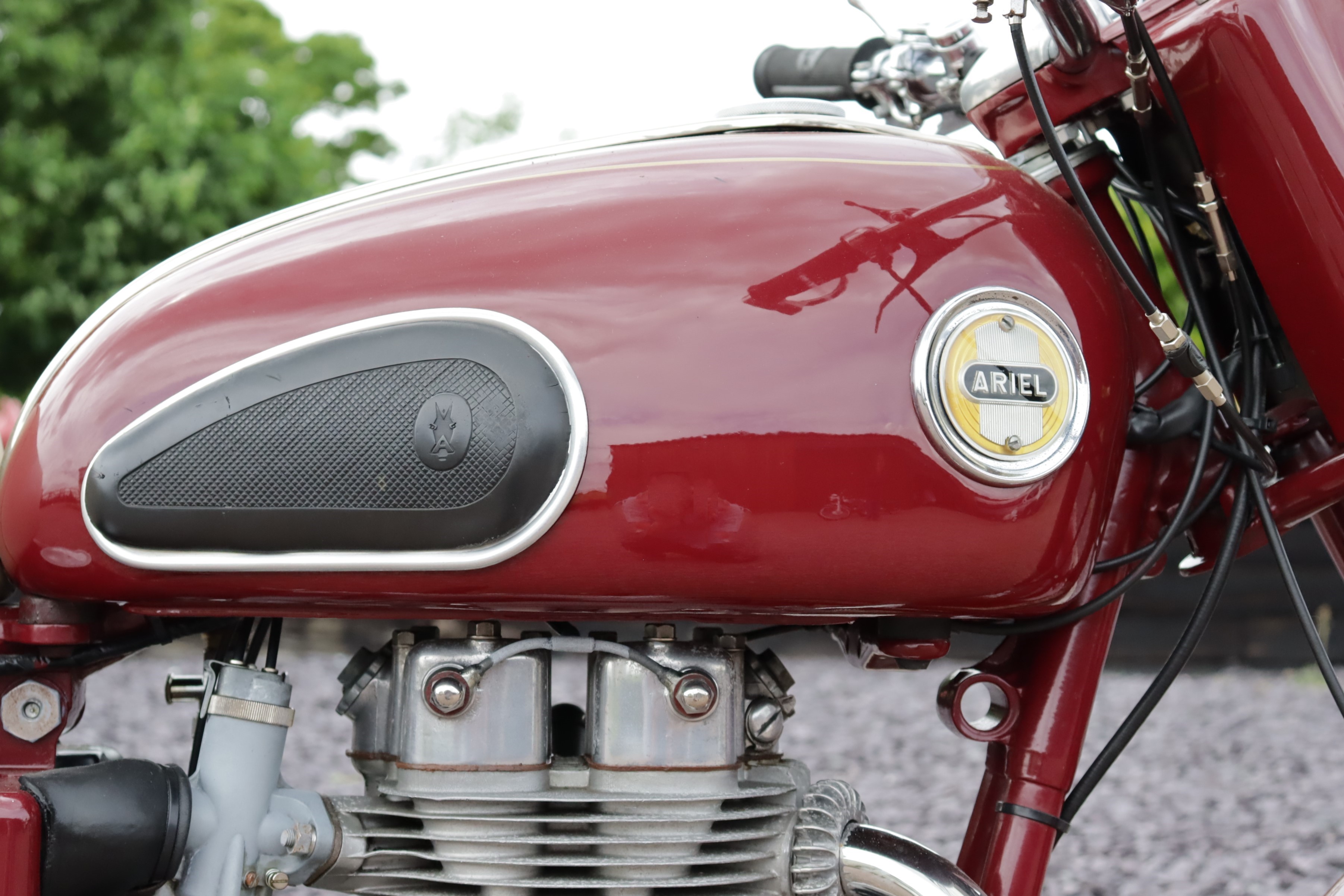 Lot 202 - 1957 Ariel NH 350