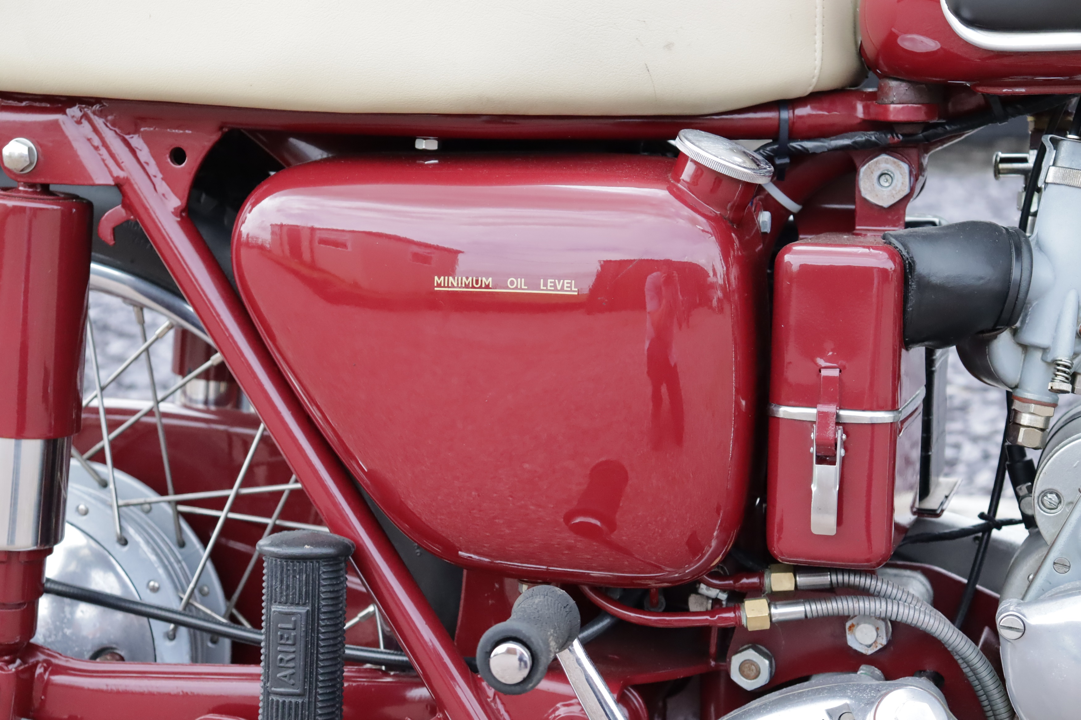 Lot 202 - 1957 Ariel NH 350