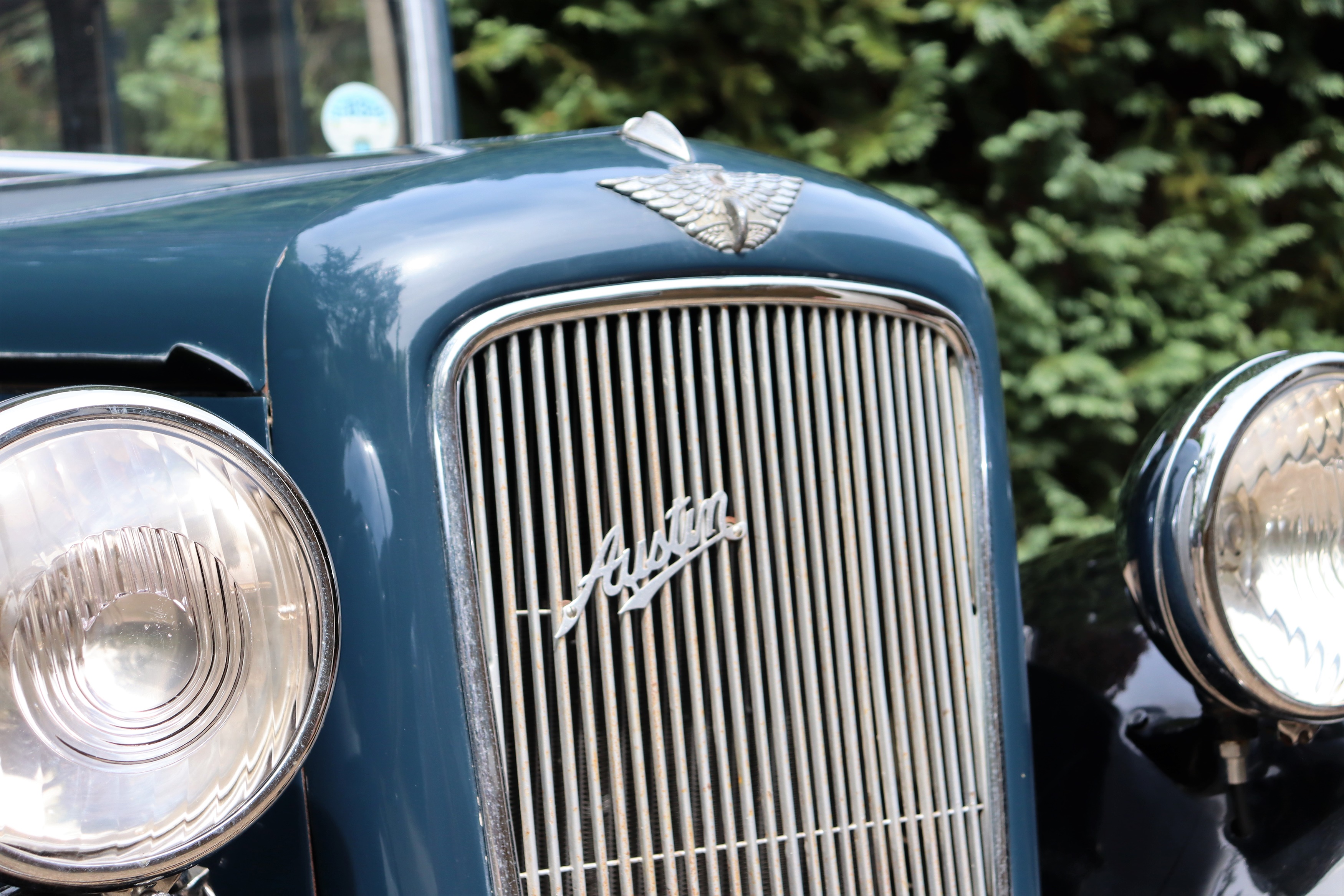 Lot 101 - 1935 Austin 12/4 Ascot Saloon