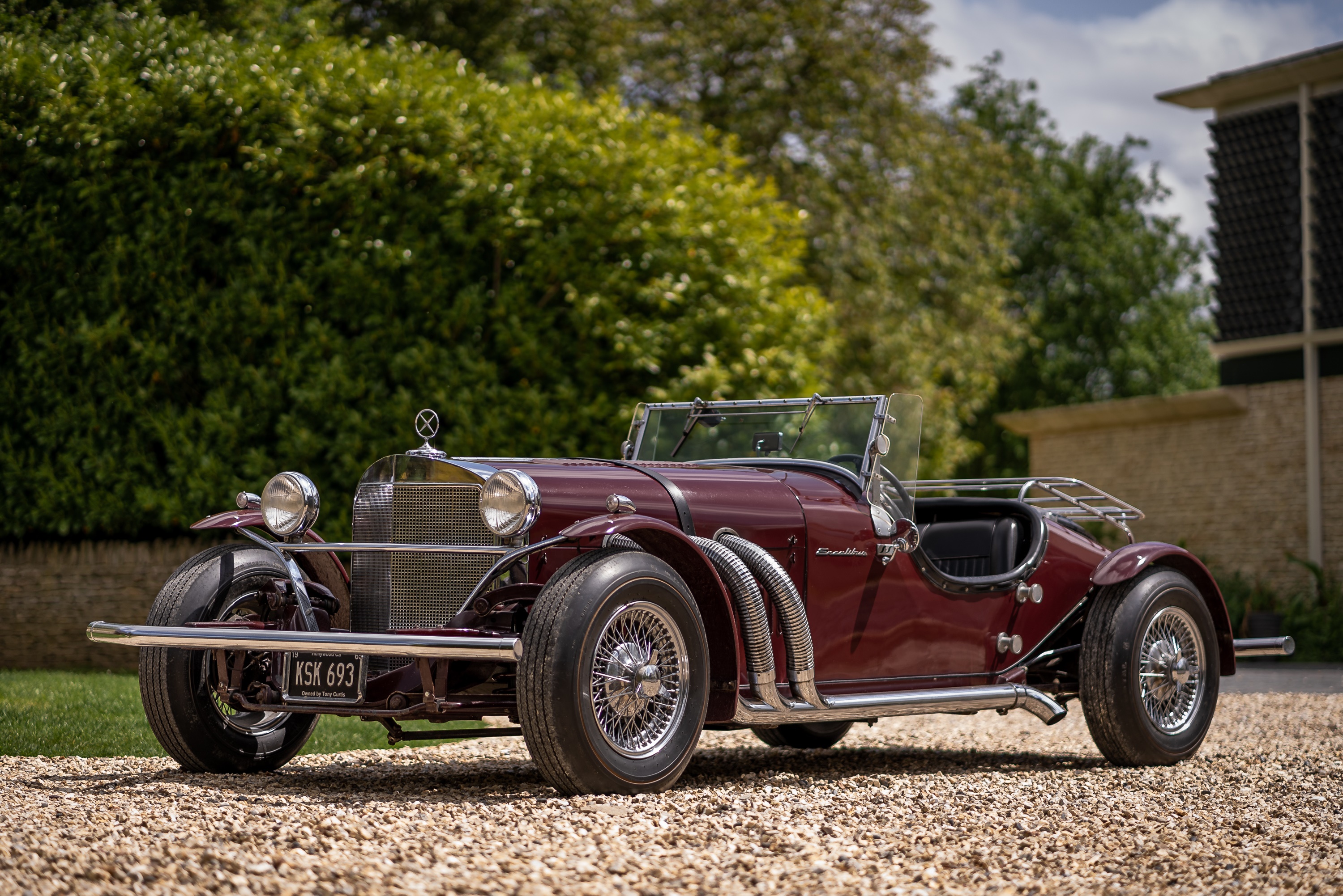 Lot 31 - 1965 Excalibur SS Series I