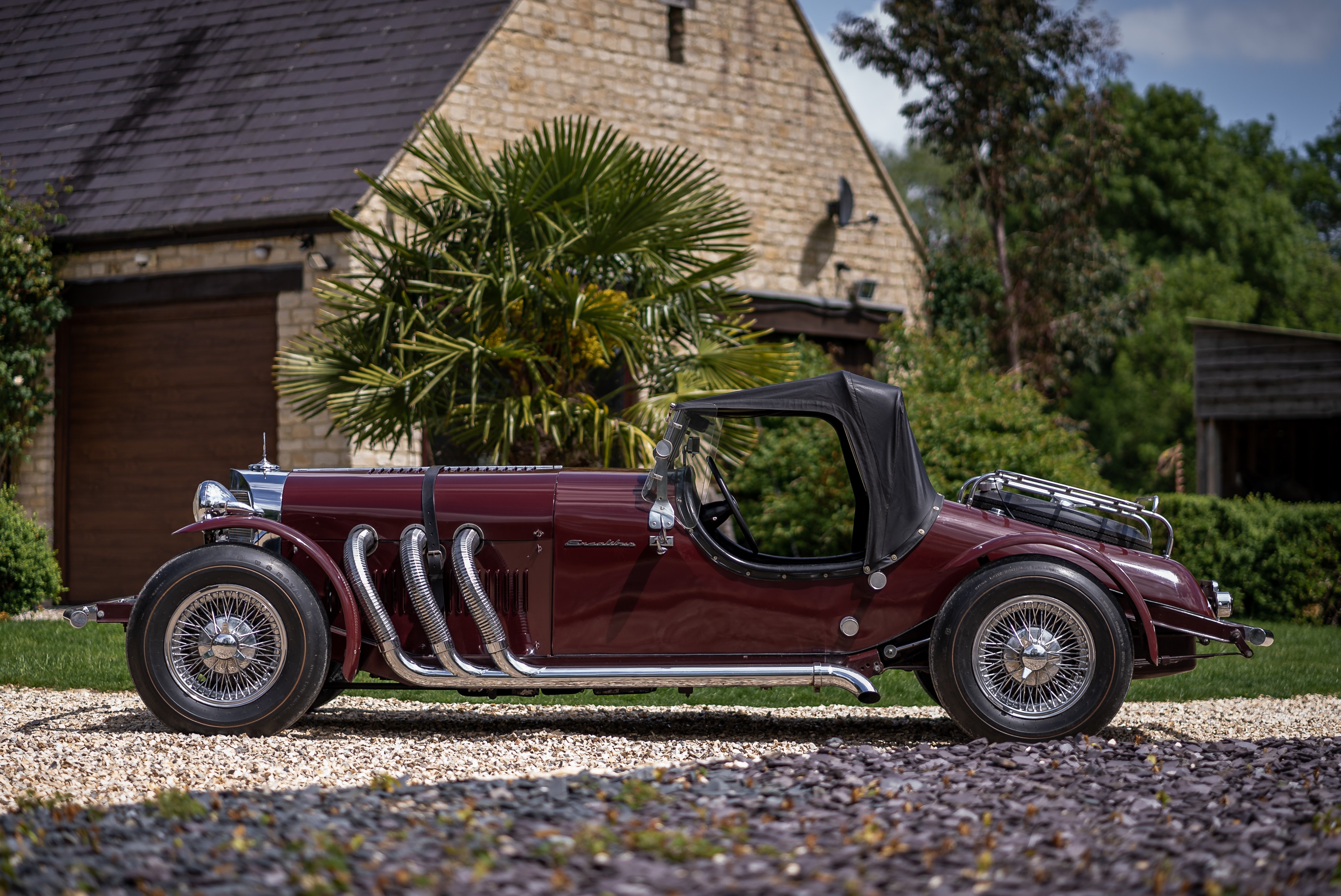 Lot 120 - 1965 Excalibur SS Series I