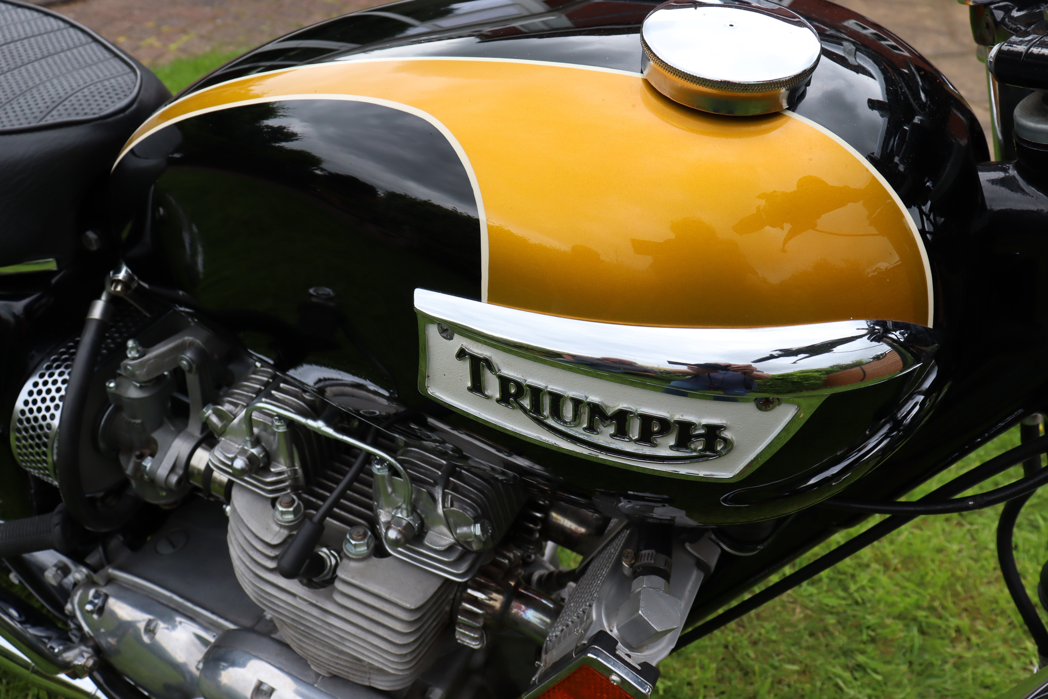 Lot 331 - 1974 Triumph Trident T150V