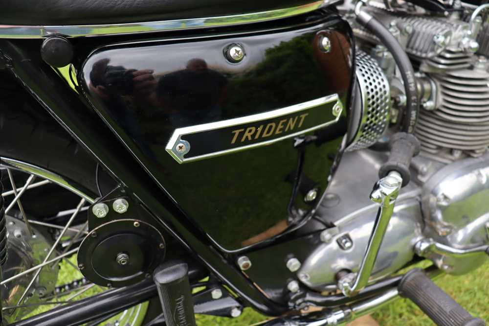 Lot 331 - 1974 Triumph Trident T150V