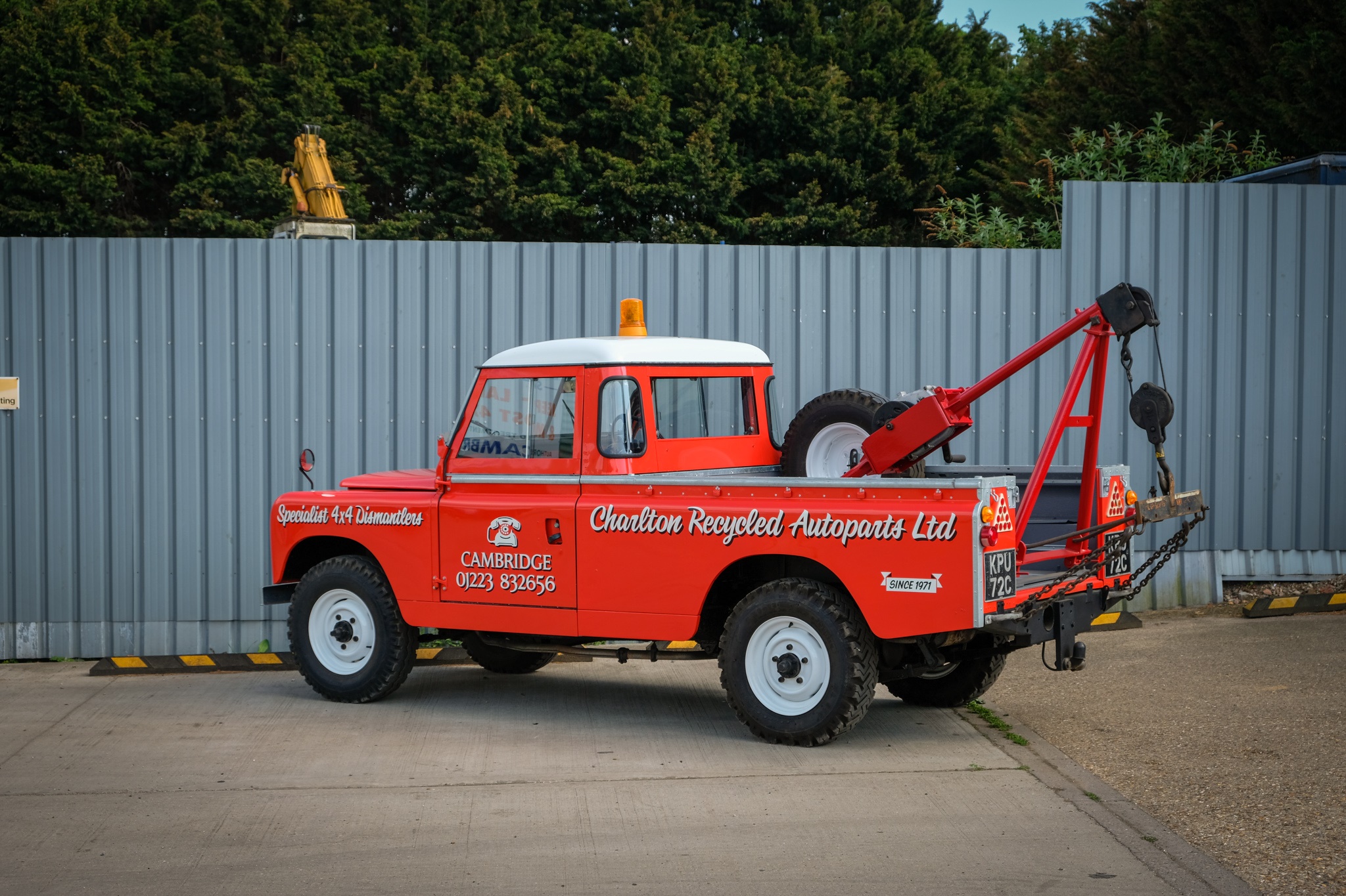 Lot 68 - 1965 Land Rover Series IIA Recovery Vehicle