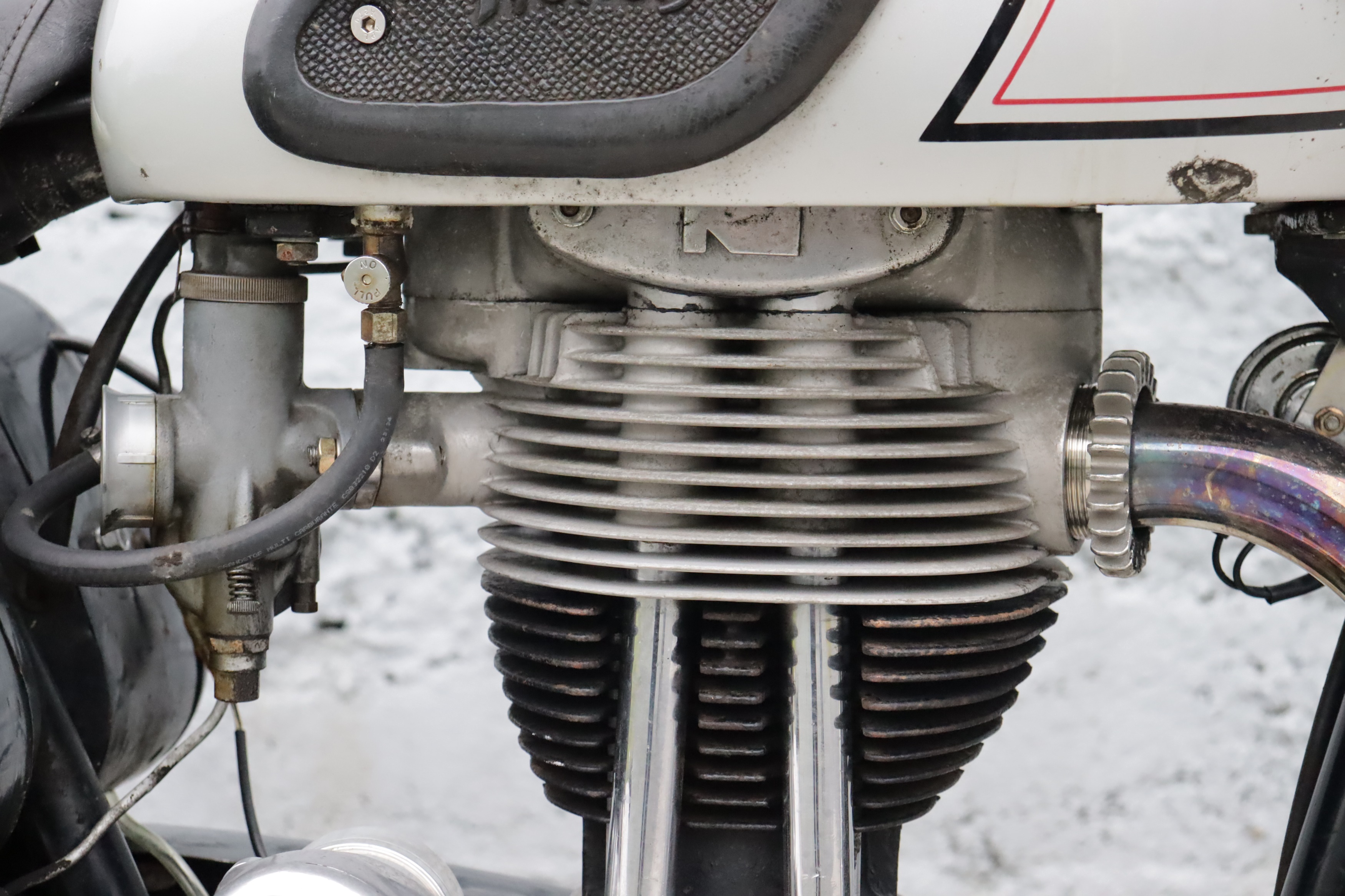 Lot 430 - 1956 Norton ES2
