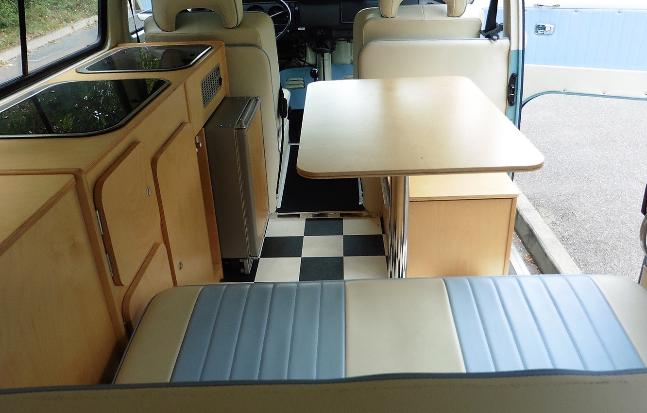 Lot 64 - 1973 Volkswagen Type 2 'Bay Window' Westfalia