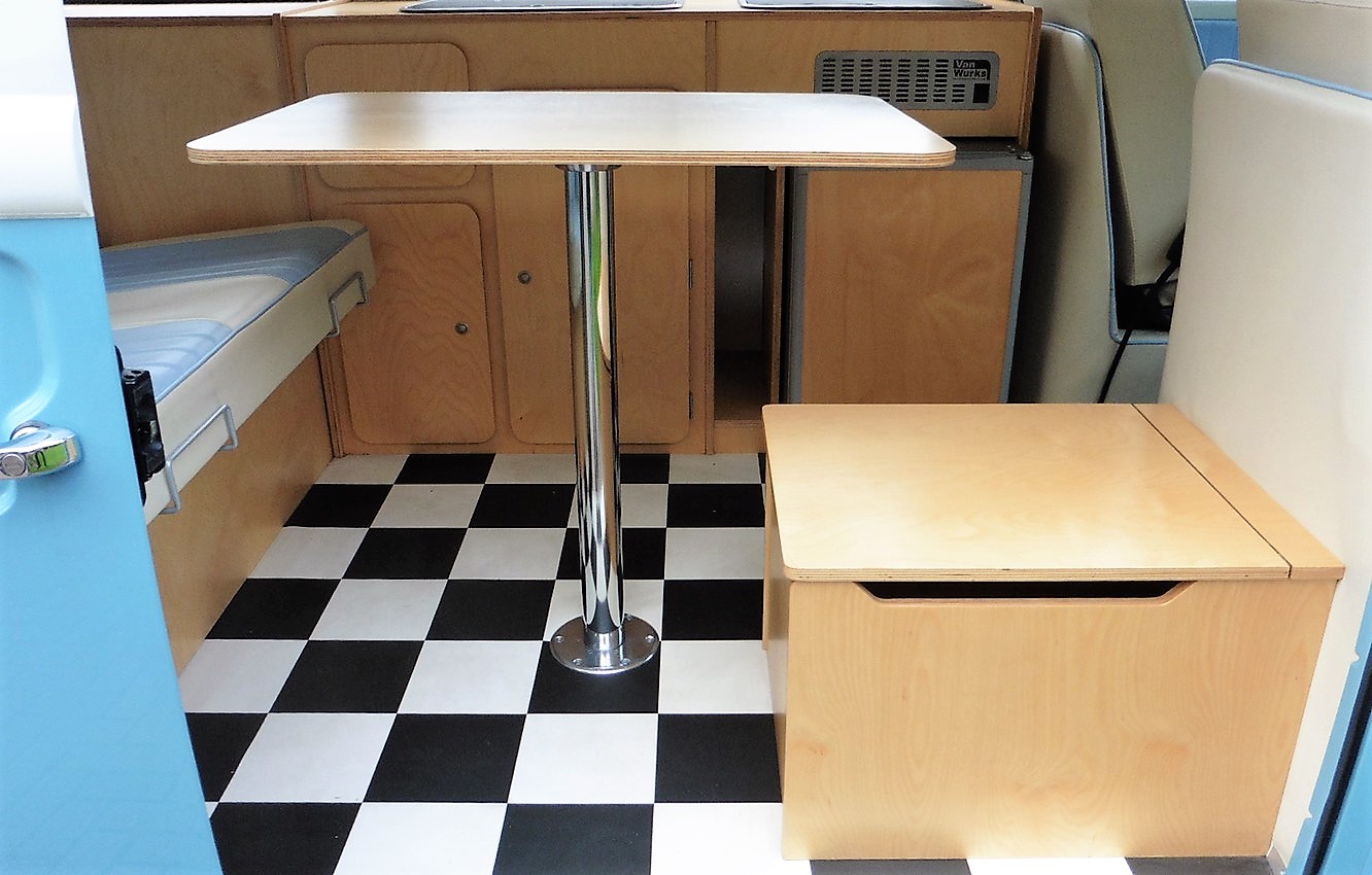 Lot 64 - 1973 Volkswagen Type 2 'Bay Window' Westfalia