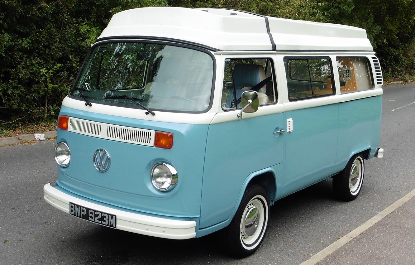 Lot 64 - 1973 Volkswagen Type 2 'Bay Window' Westfalia