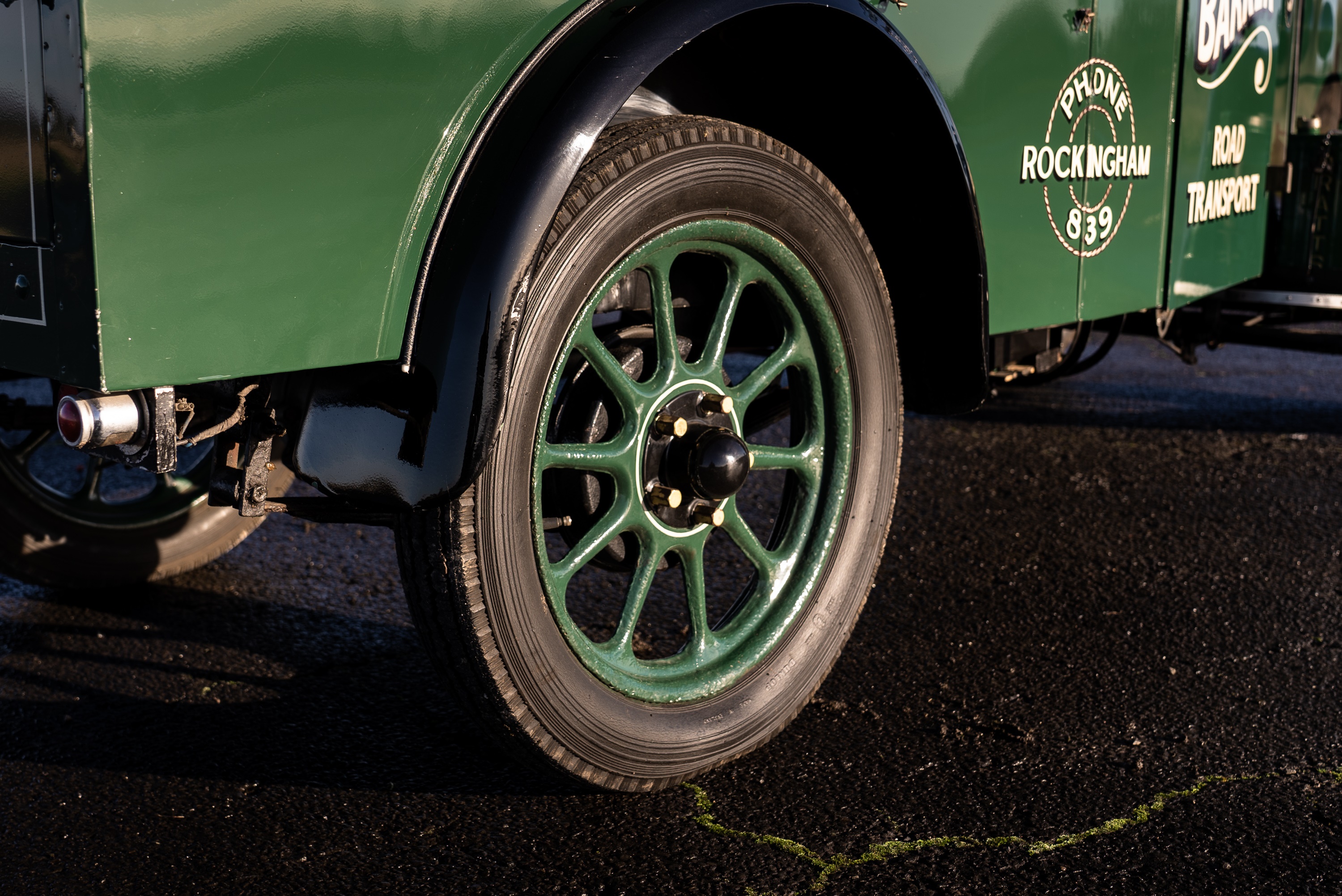 Lot 43 - 1931 Jowett Covered Delivery Lorry