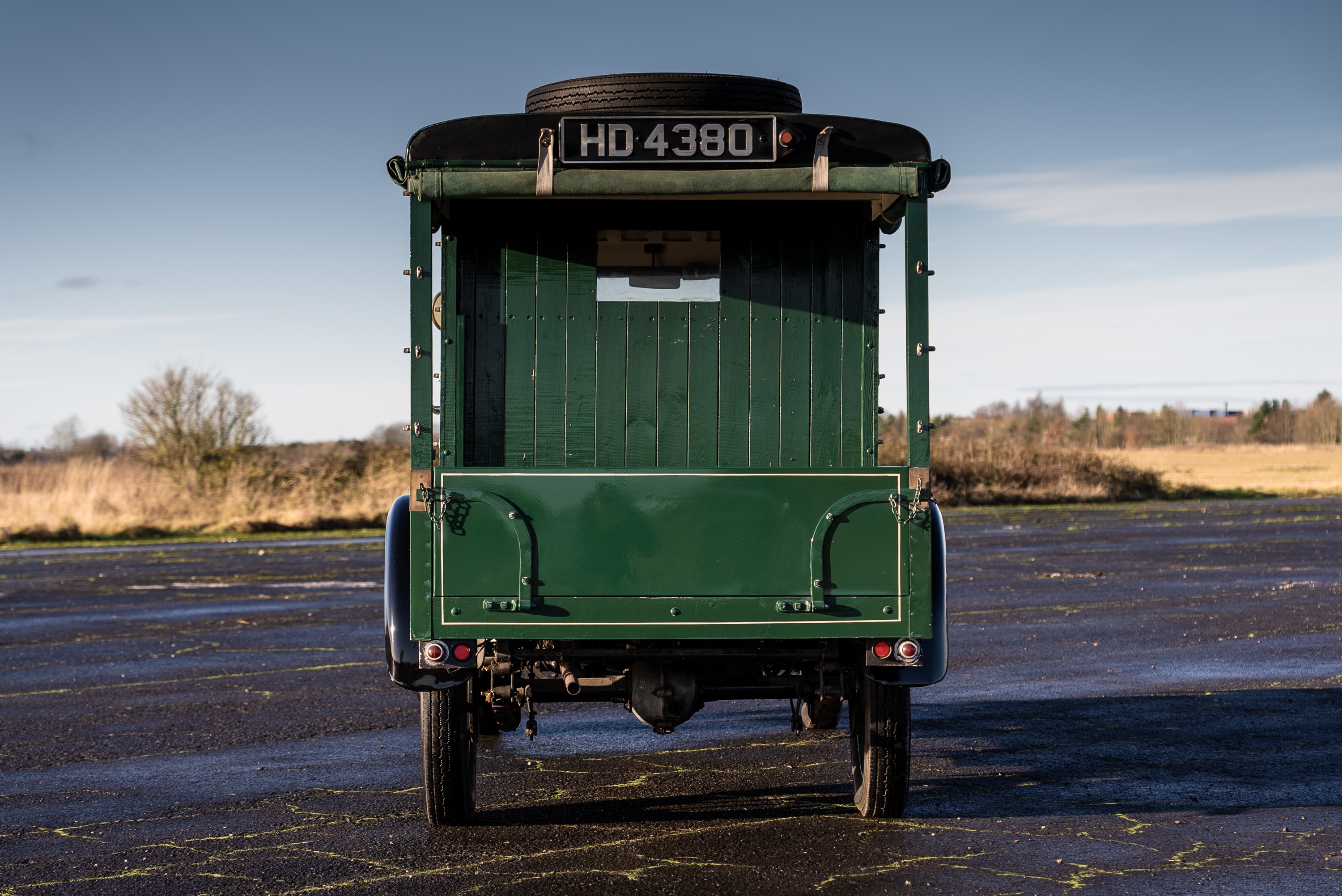 Lot 43 - 1931 Jowett Covered Delivery Lorry