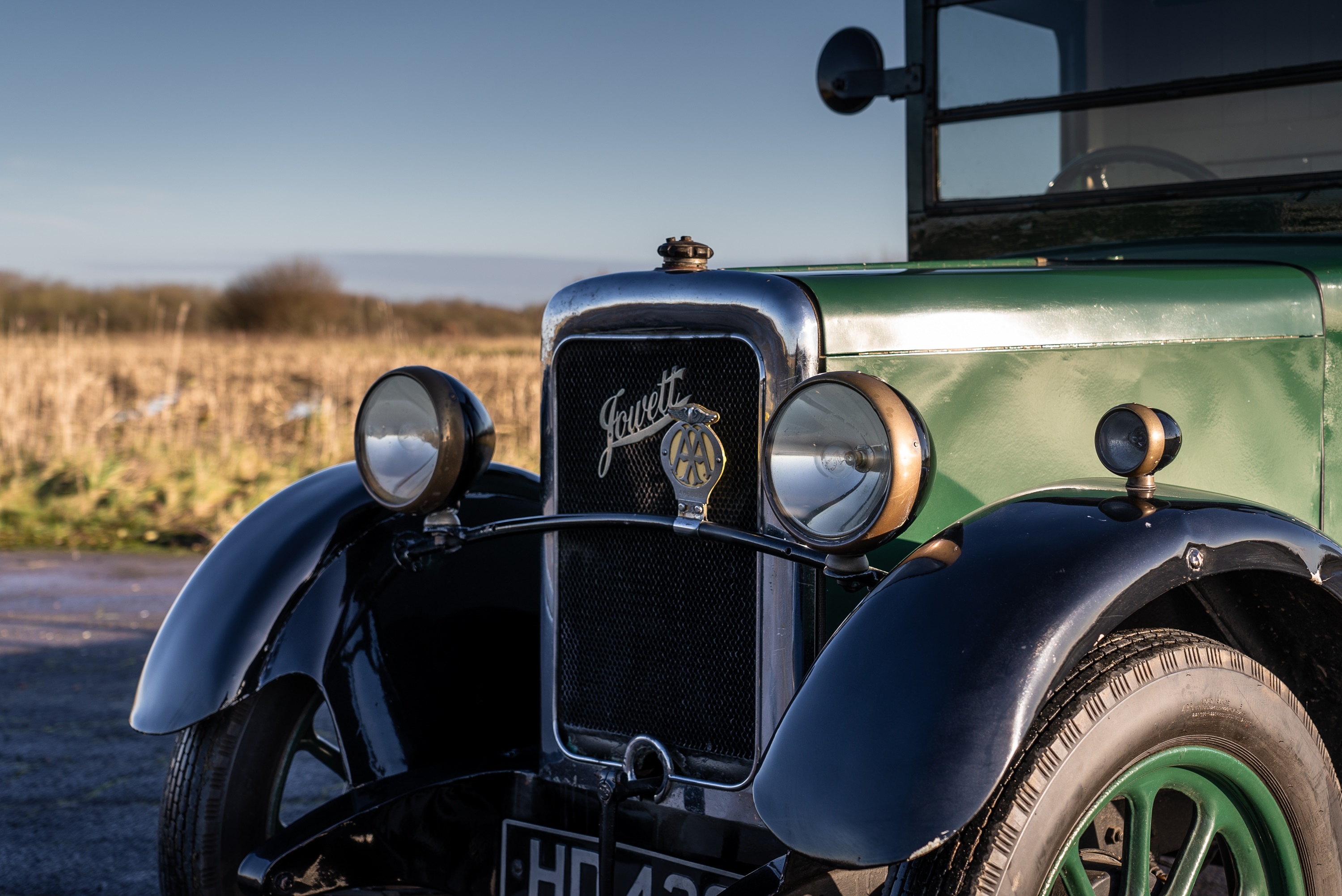 Lot 43 - 1931 Jowett Covered Delivery Lorry