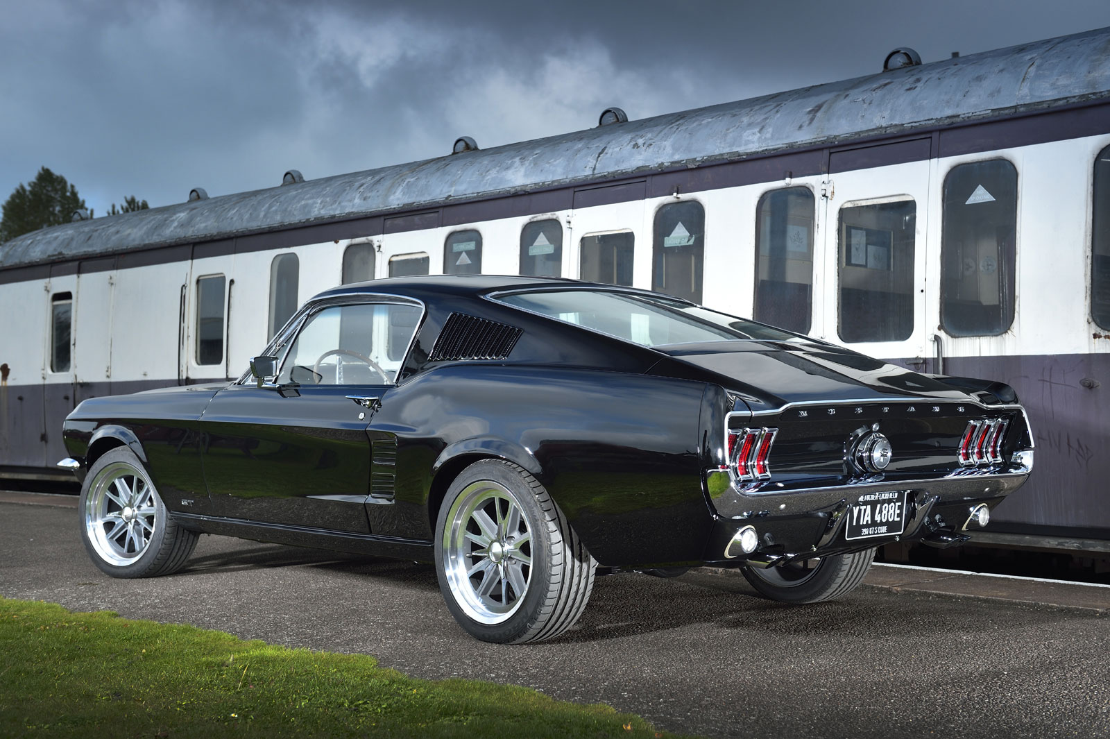 Lot 128 - 1967 Ford Mustang 390 GT Fastback