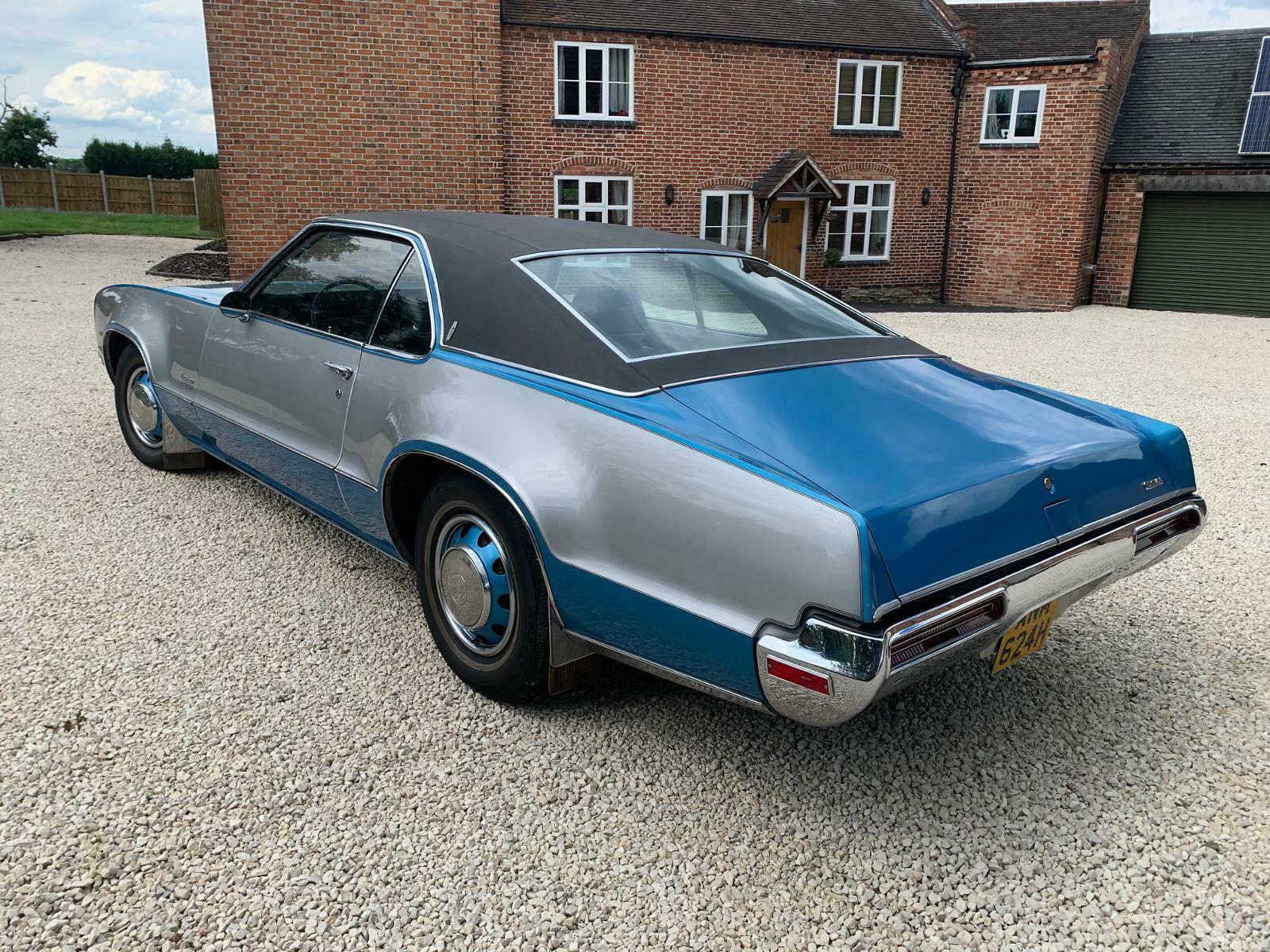 Lot 74 - 1970 Oldsmobile Toronado