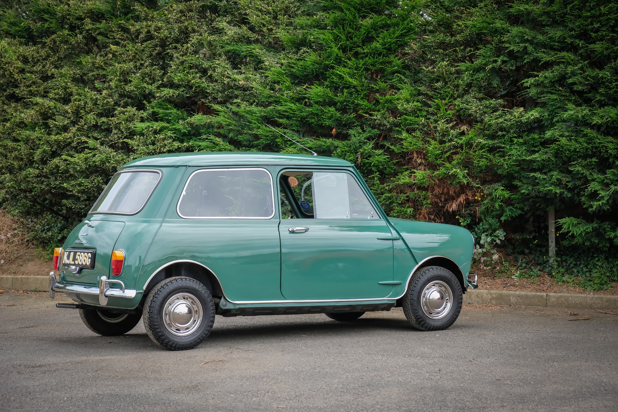 Lot 105 - 1968 Morris Mini MKI Super De Luxe