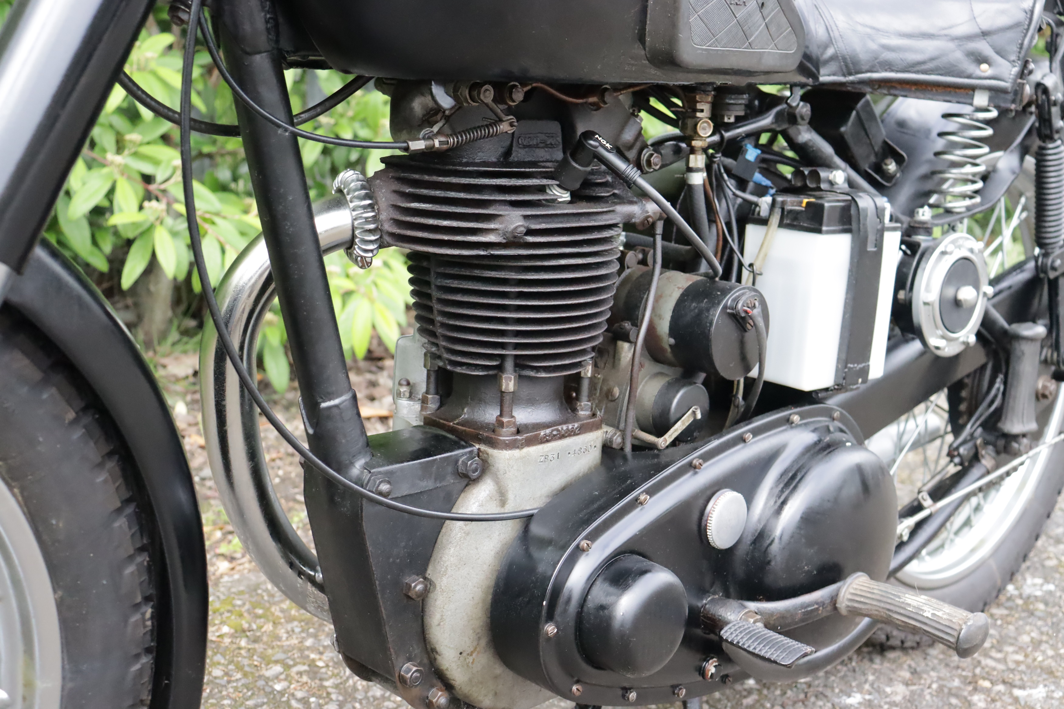 Lot 243 - 1949 BSA B31