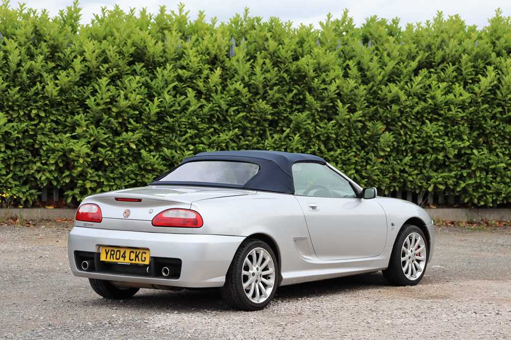 2004 MG TF 160