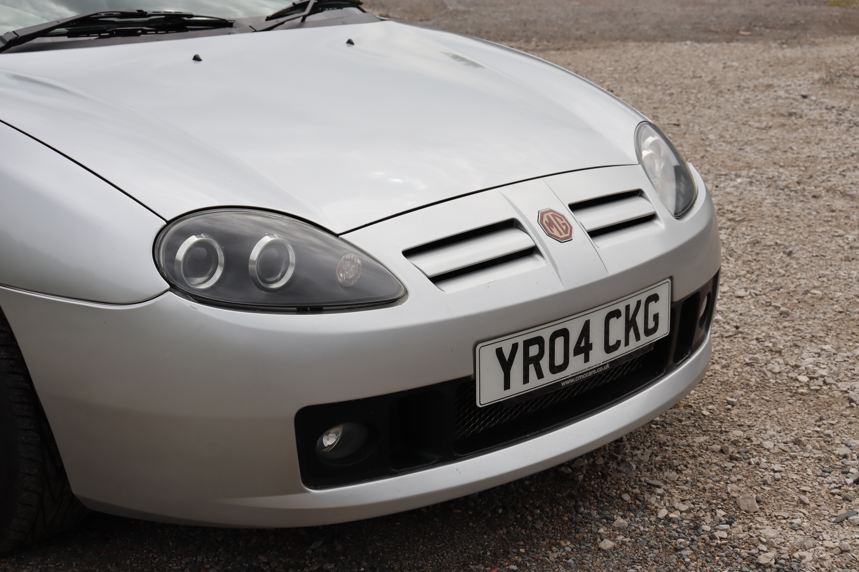 2004 MG TF 160