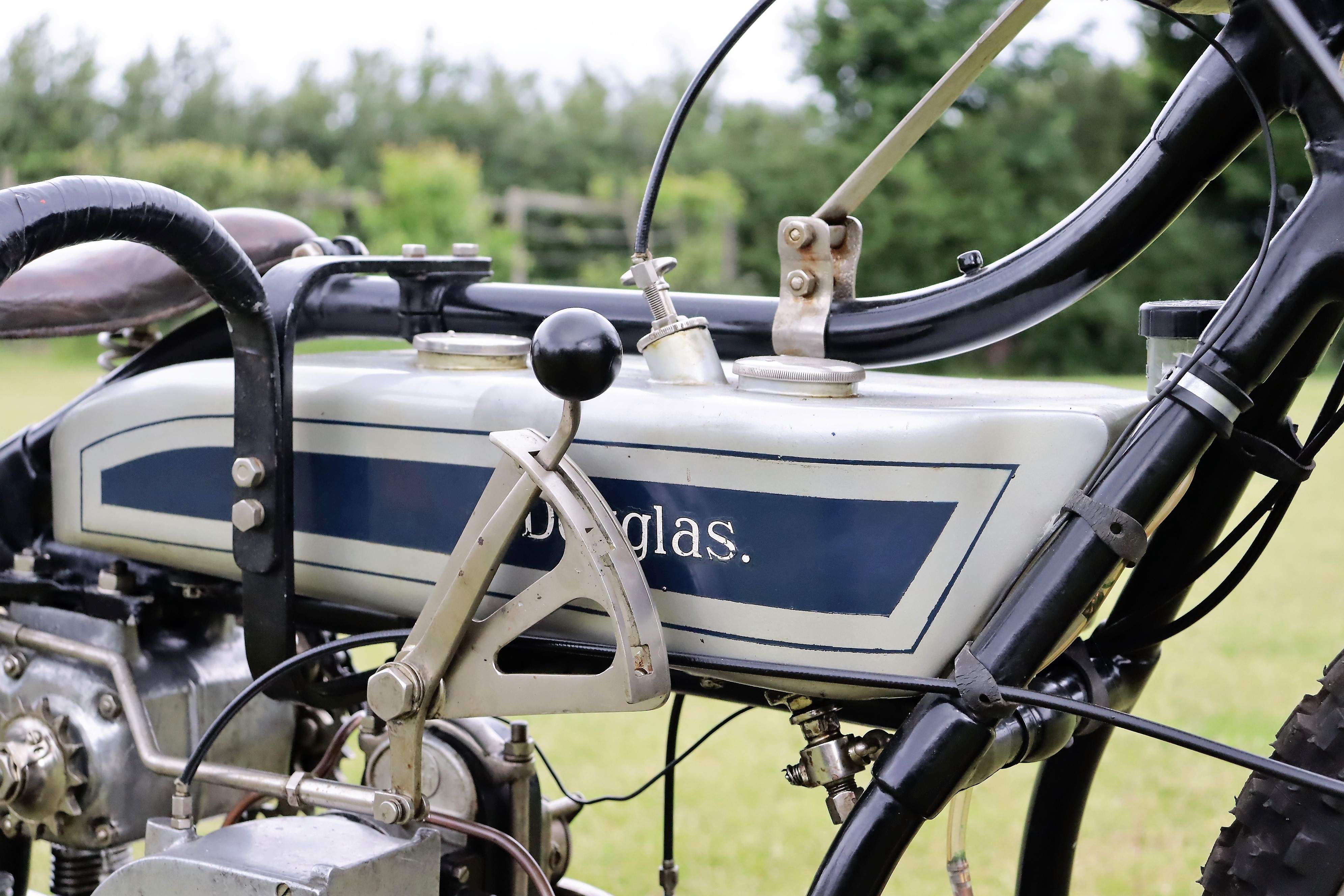 Lot 389 - 1928 Douglas DT 5