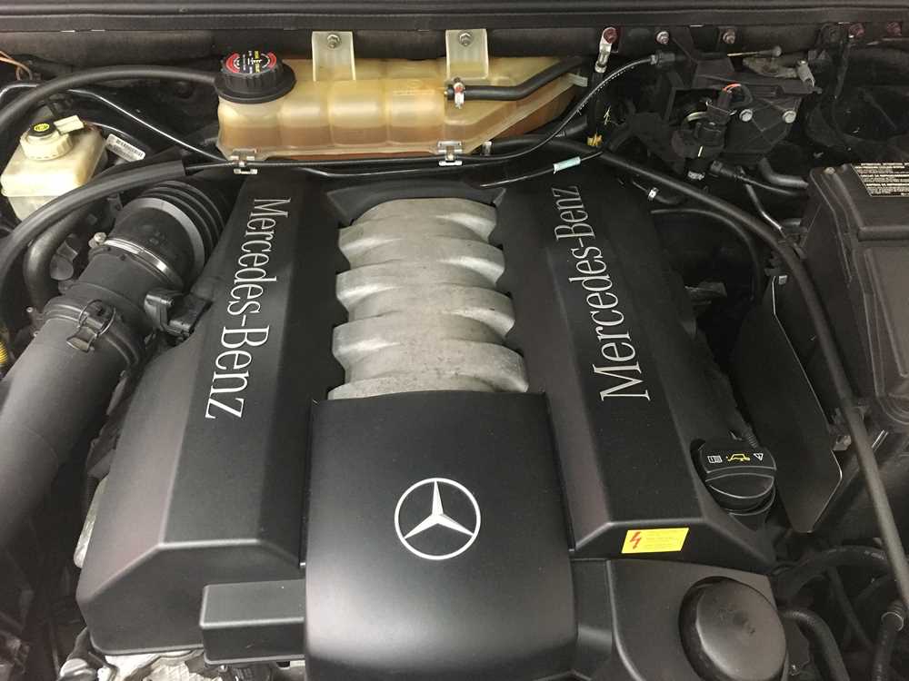 Lot 607 - 2001 Mercedes-Benz ML 430