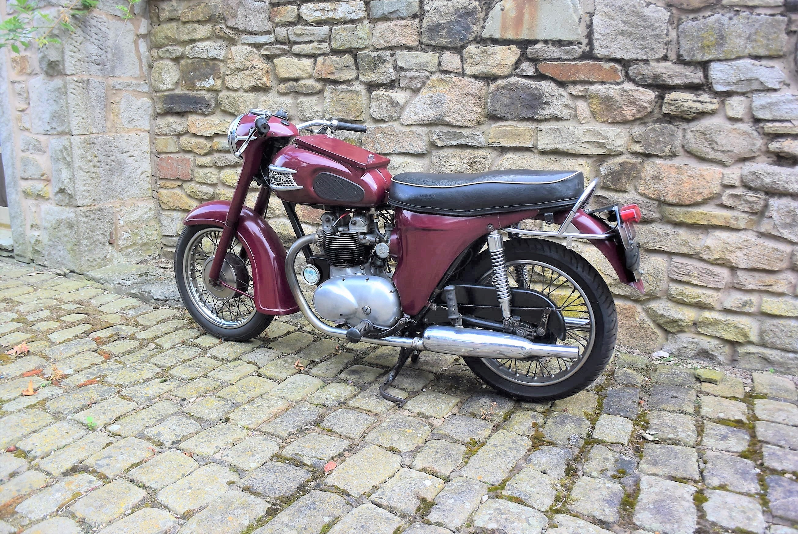 Lot 233 - 1963 Triumph 5TA Speed Twin