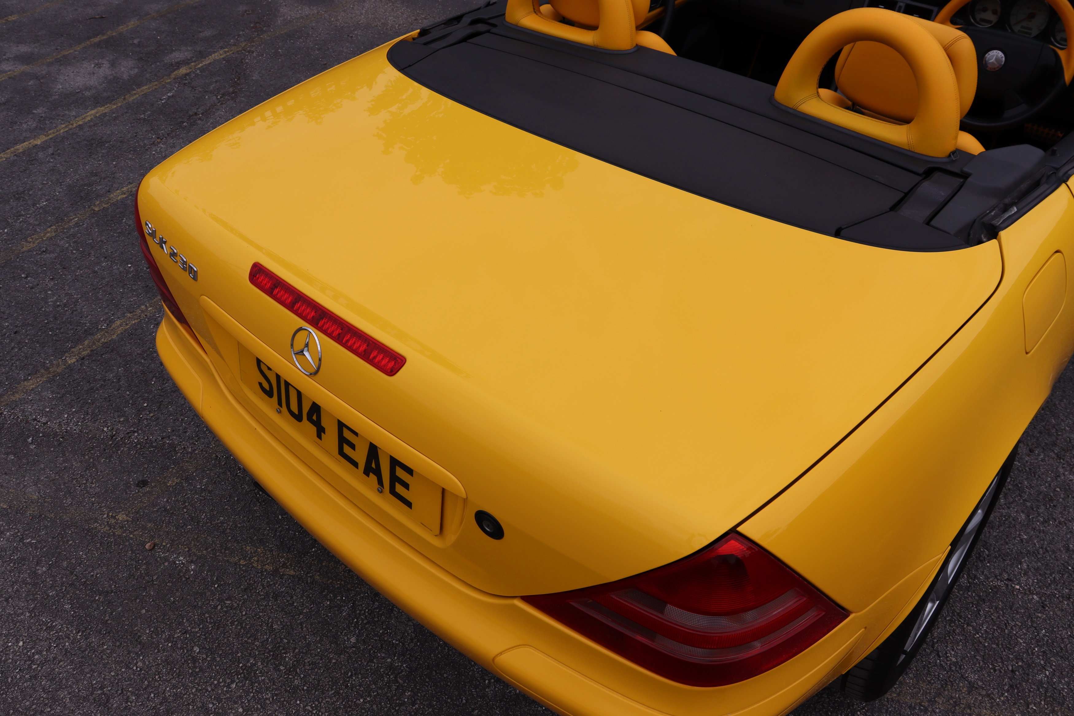 Lot 20 - 1998 Mercedes-Benz SLK 230 Kompressor Designo