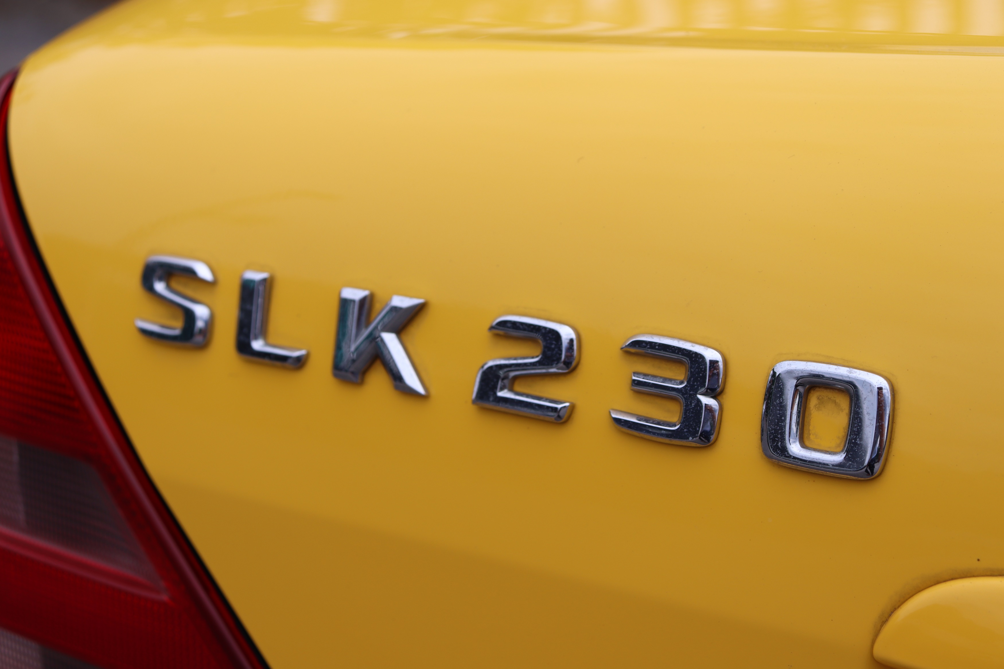 Lot 20 - 1998 Mercedes-Benz SLK 230 Kompressor Designo