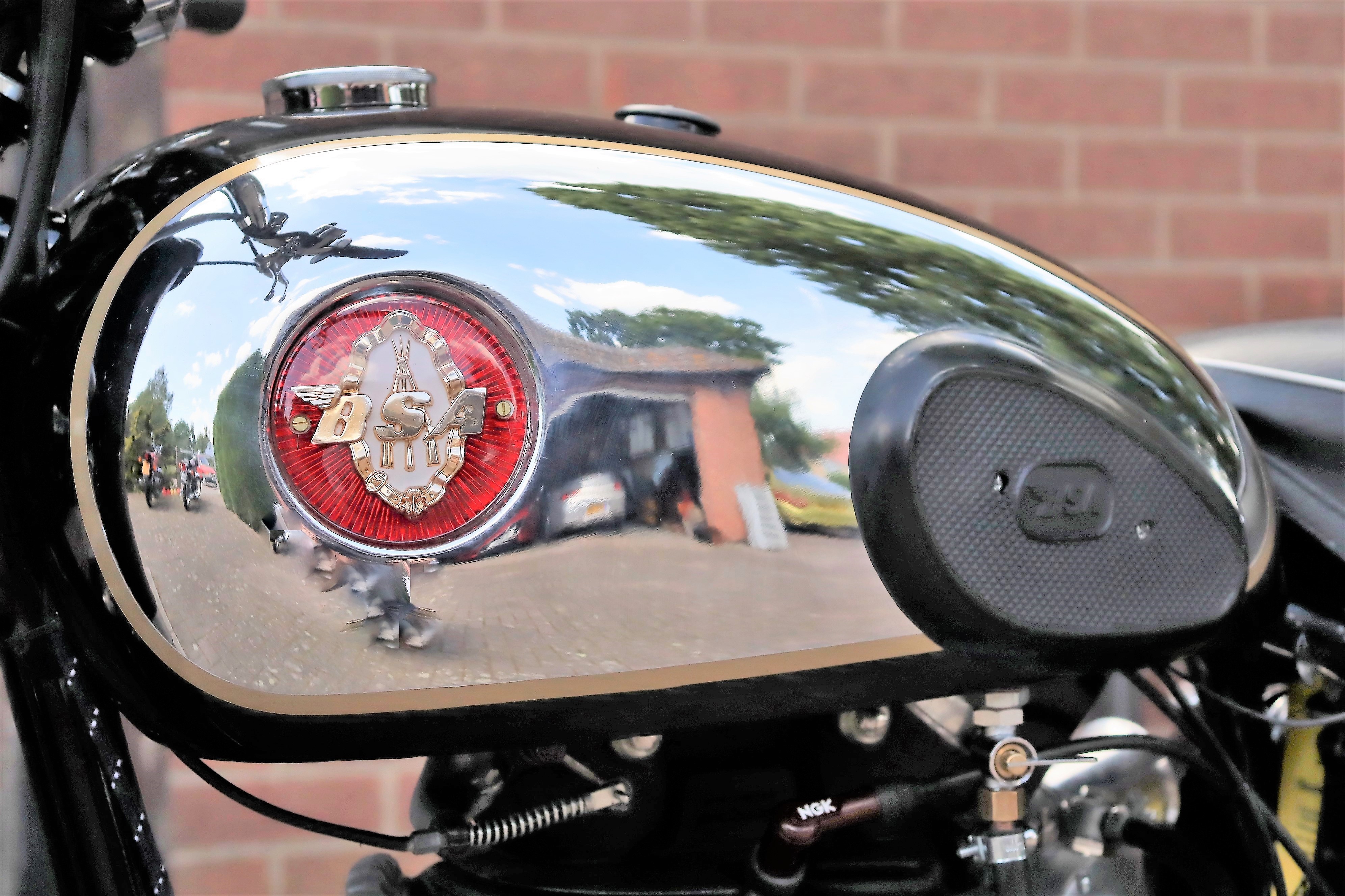 Lot 321 - 1957 BSA B31