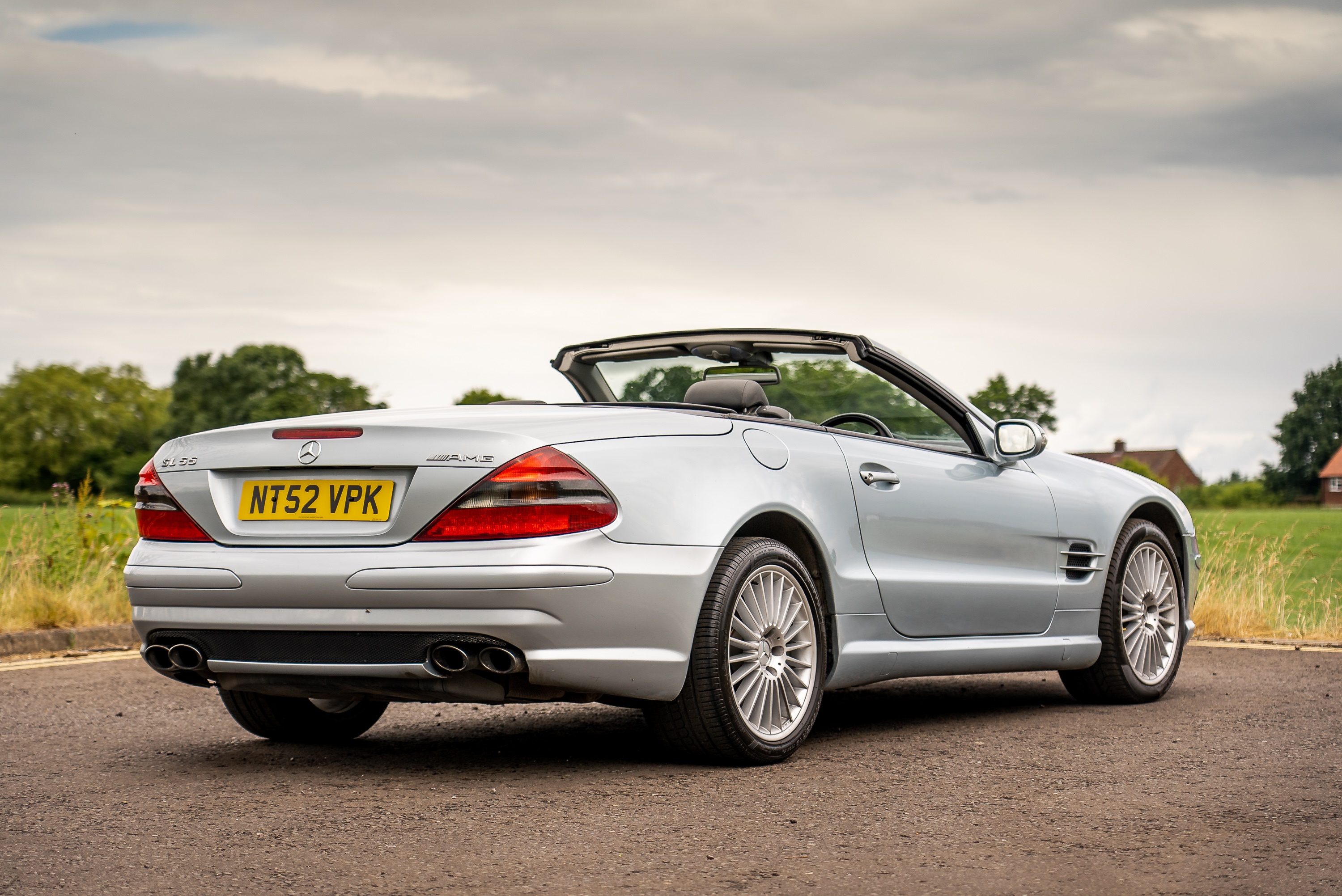 Lot 73 - 2002 Mercedes-Benz SL55 AMG