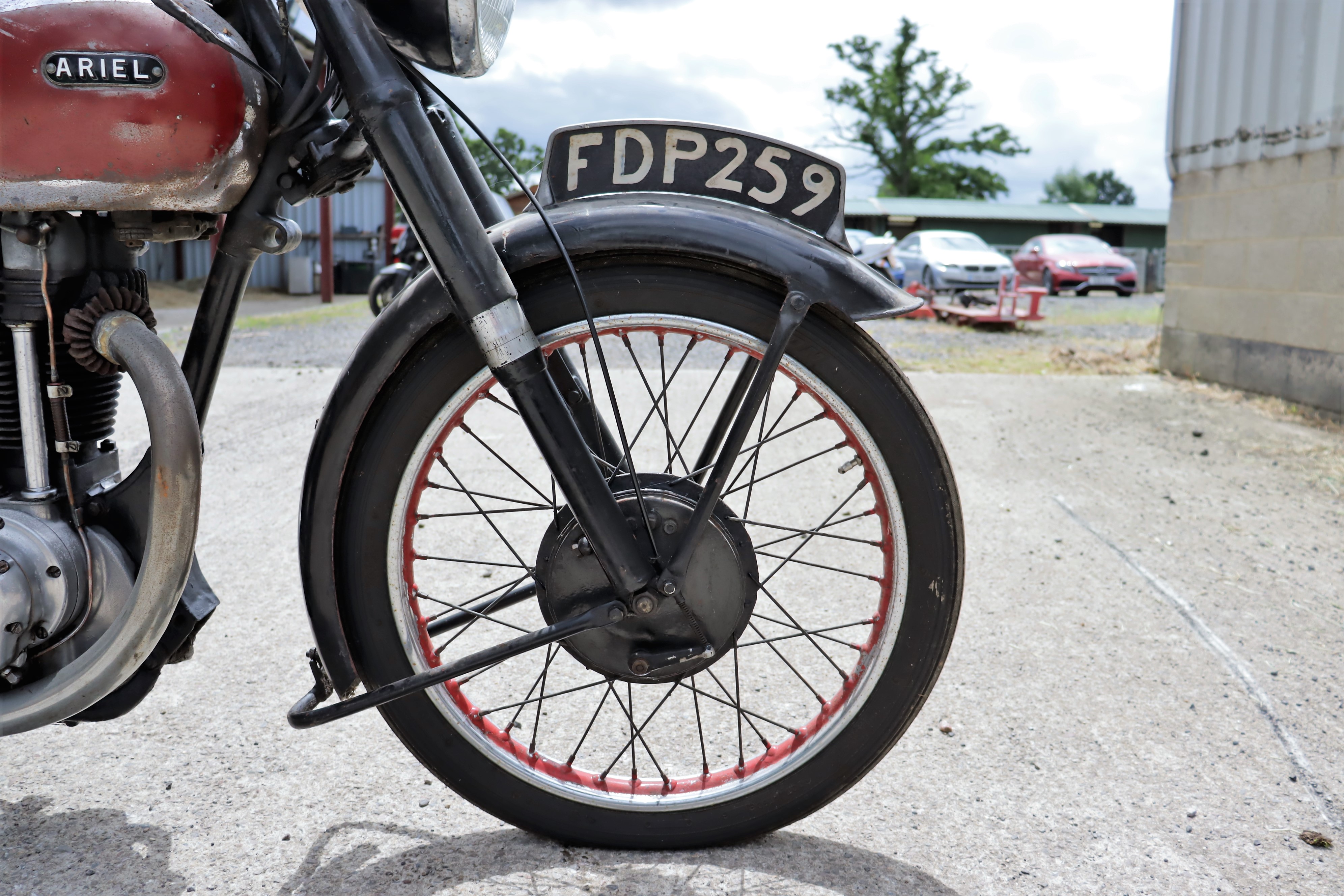 Lot 366 - 1950 Ariel NH Red Hunter