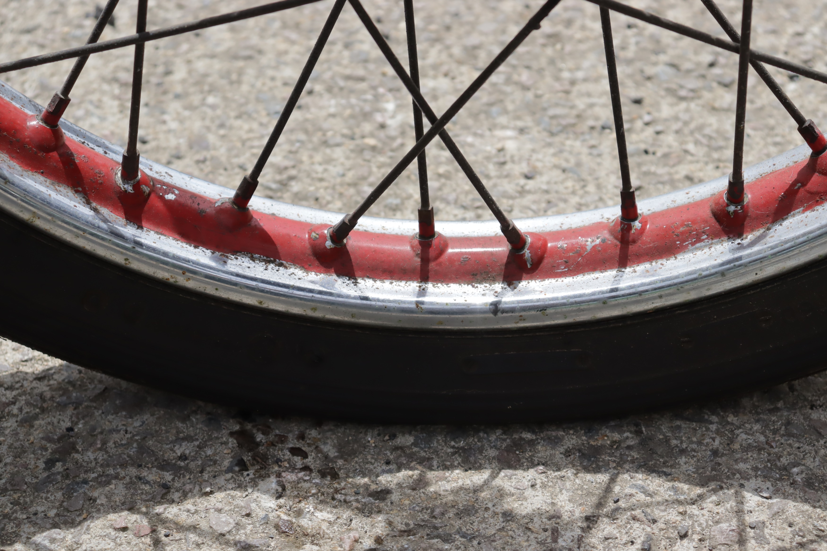 Lot 366 - 1950 Ariel NH Red Hunter