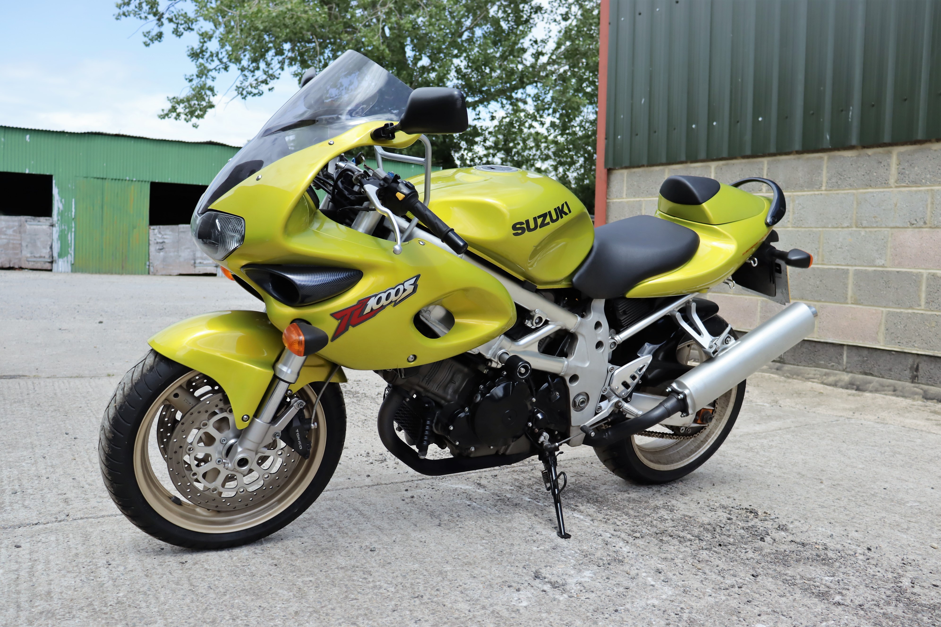 Lot 267 - 1999 Suzuki TL1000S