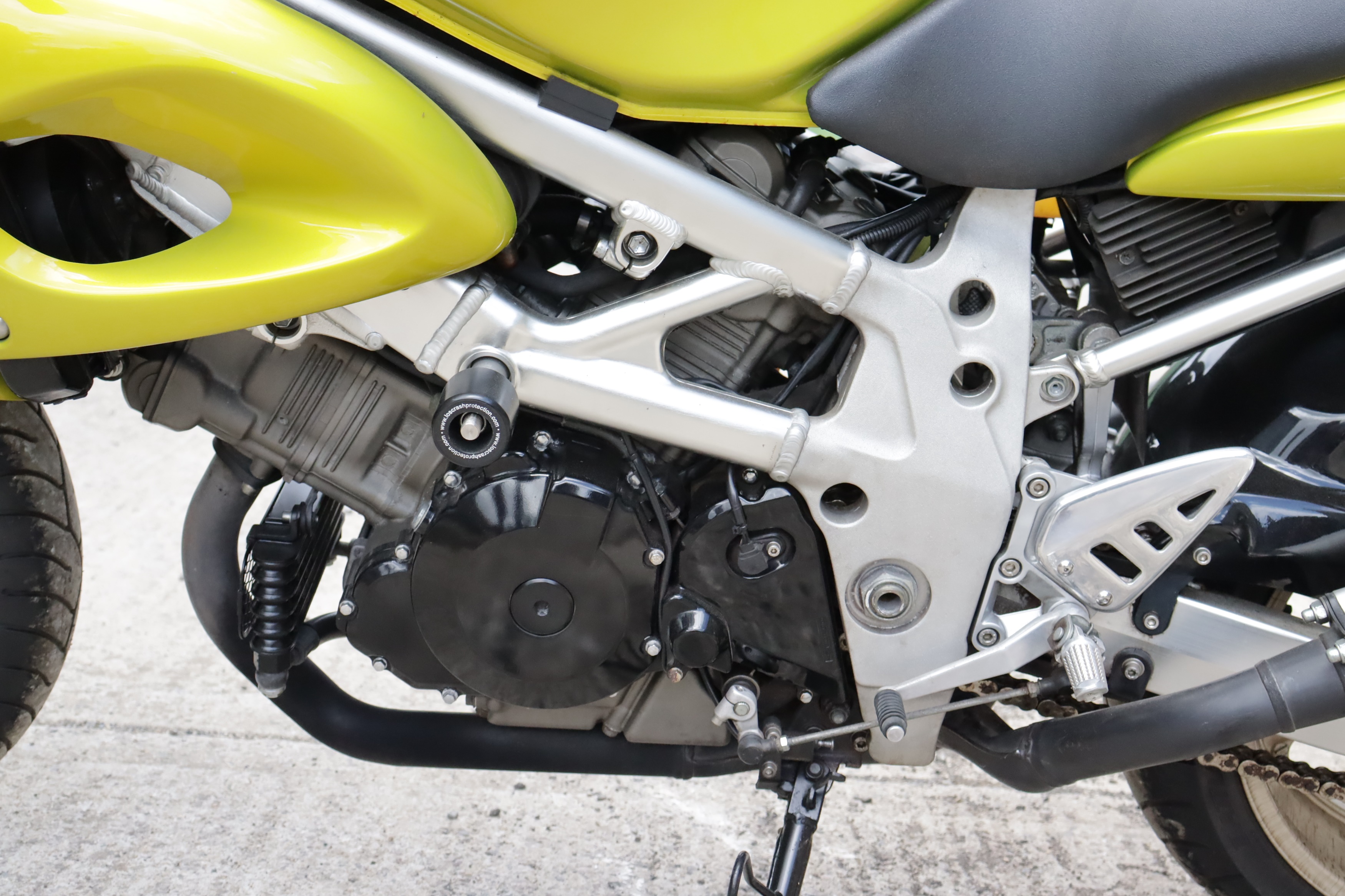Lot 267 - 1999 Suzuki TL1000S