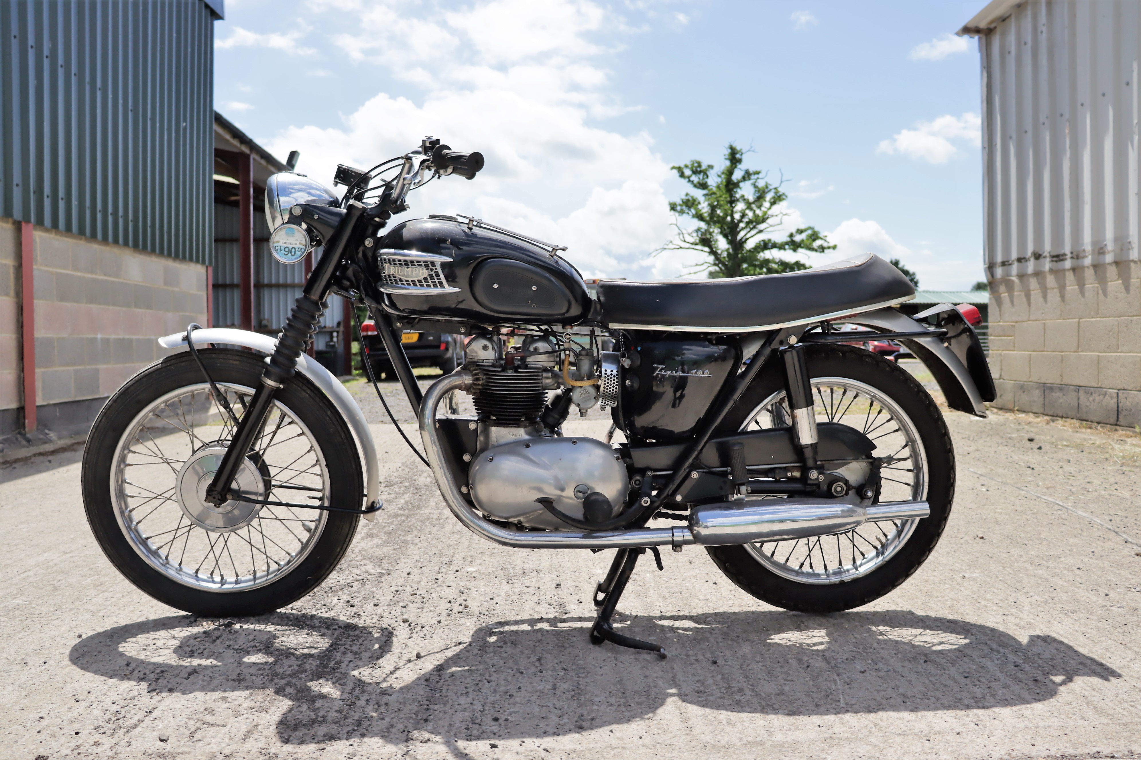 Lot 411 - 1962 Triumph T100SS