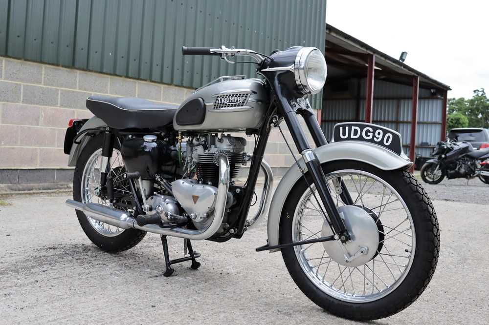 Lot 406 - 1958 Triumph T110
