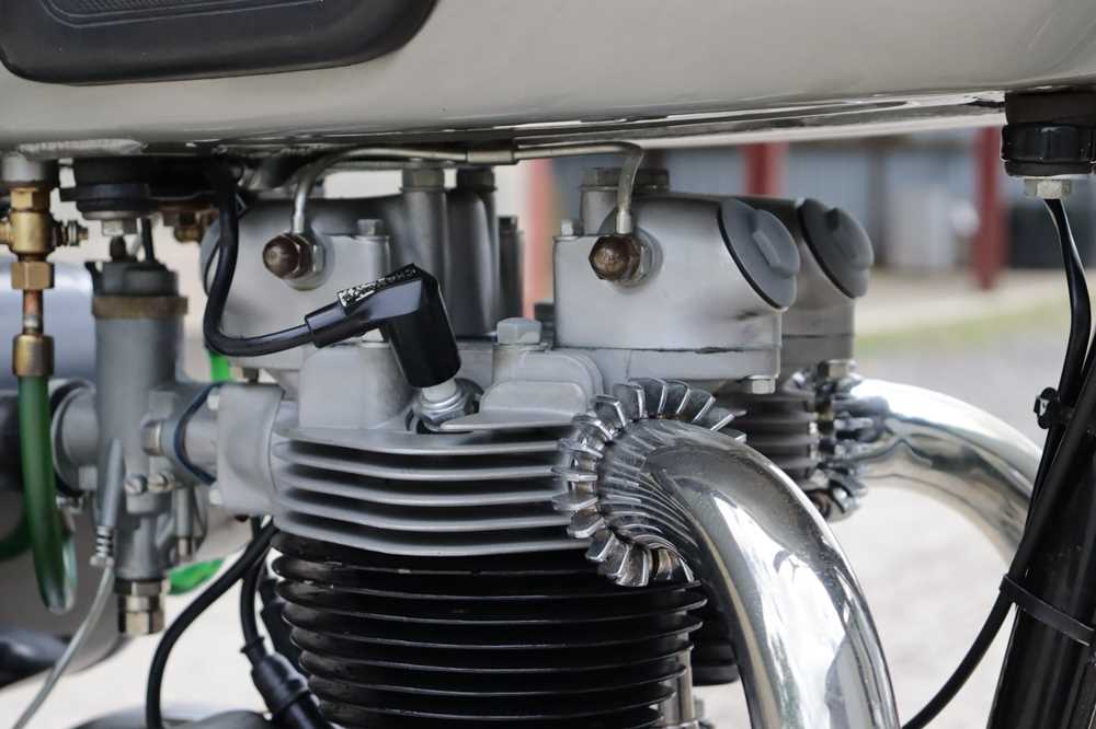 Lot 406 - 1958 Triumph T110