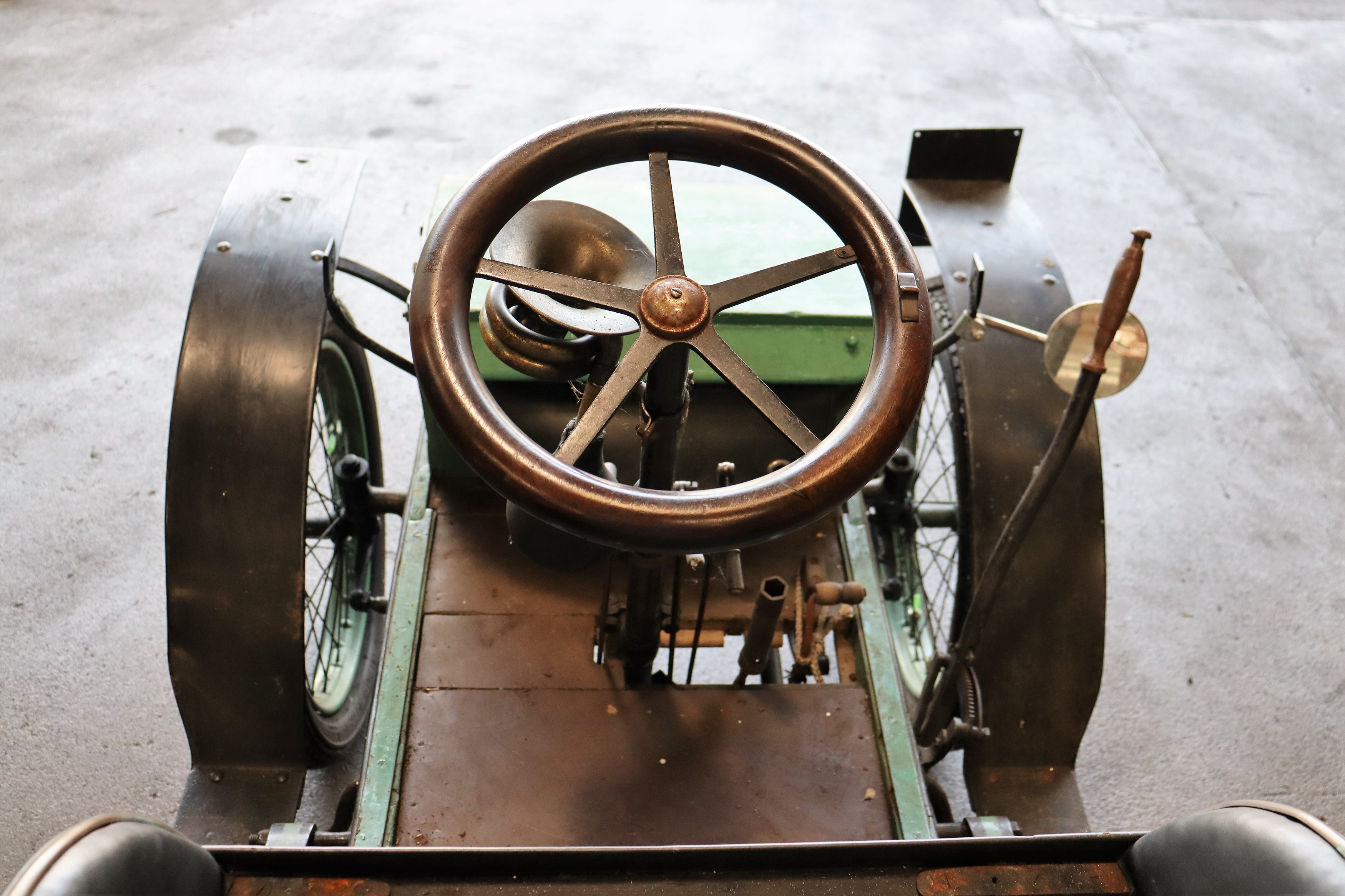 Lot 110 - 1899 Phebus 2 1/4hp Forecar