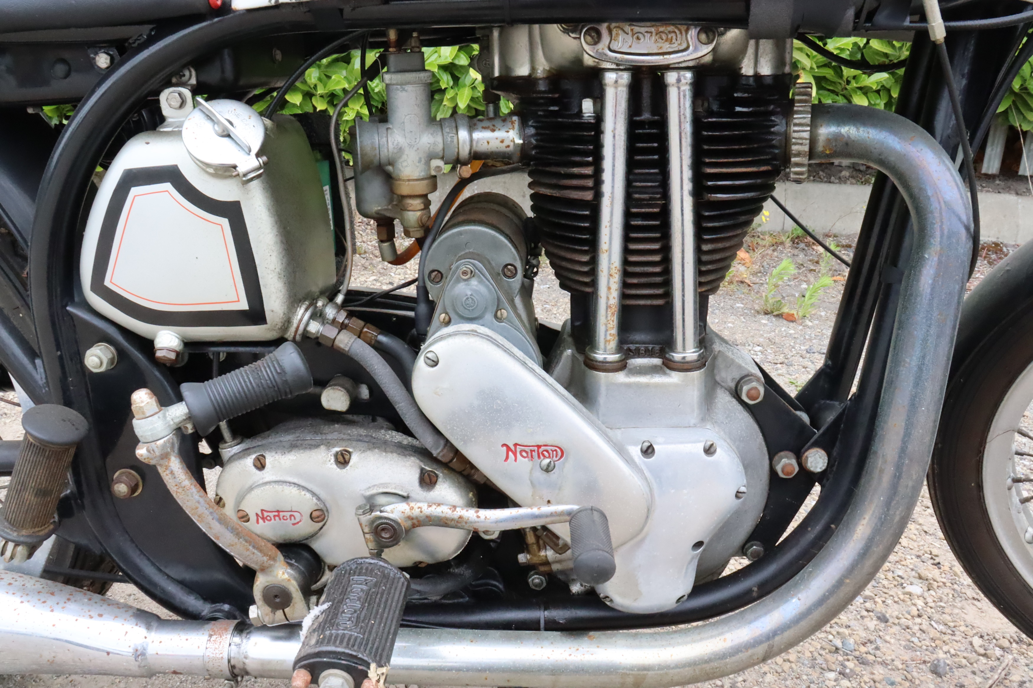 Lot 399 - c.1950s Norton ES2