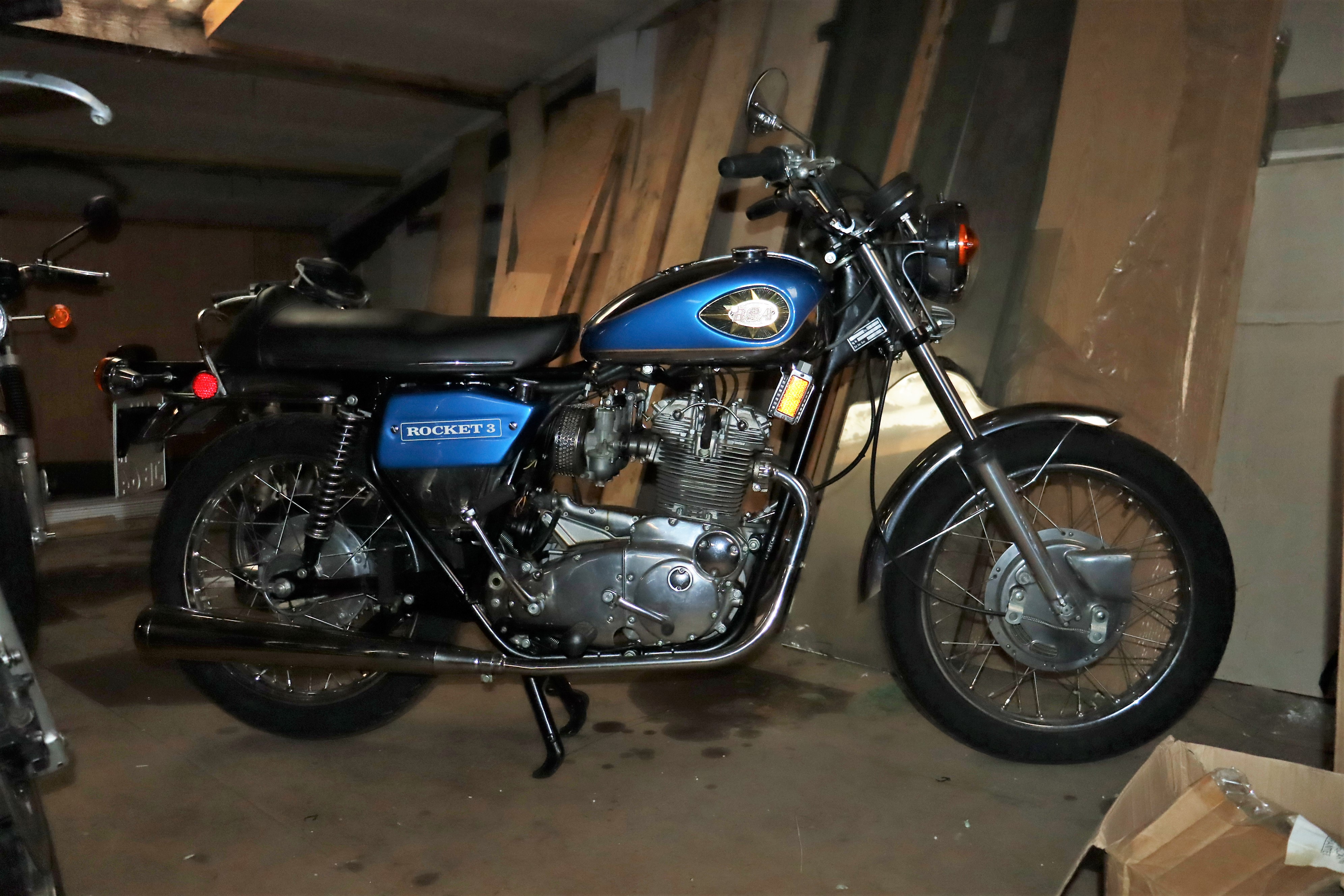 Lot 375 - 1972 BSA A75 RV 'Rocket 3'